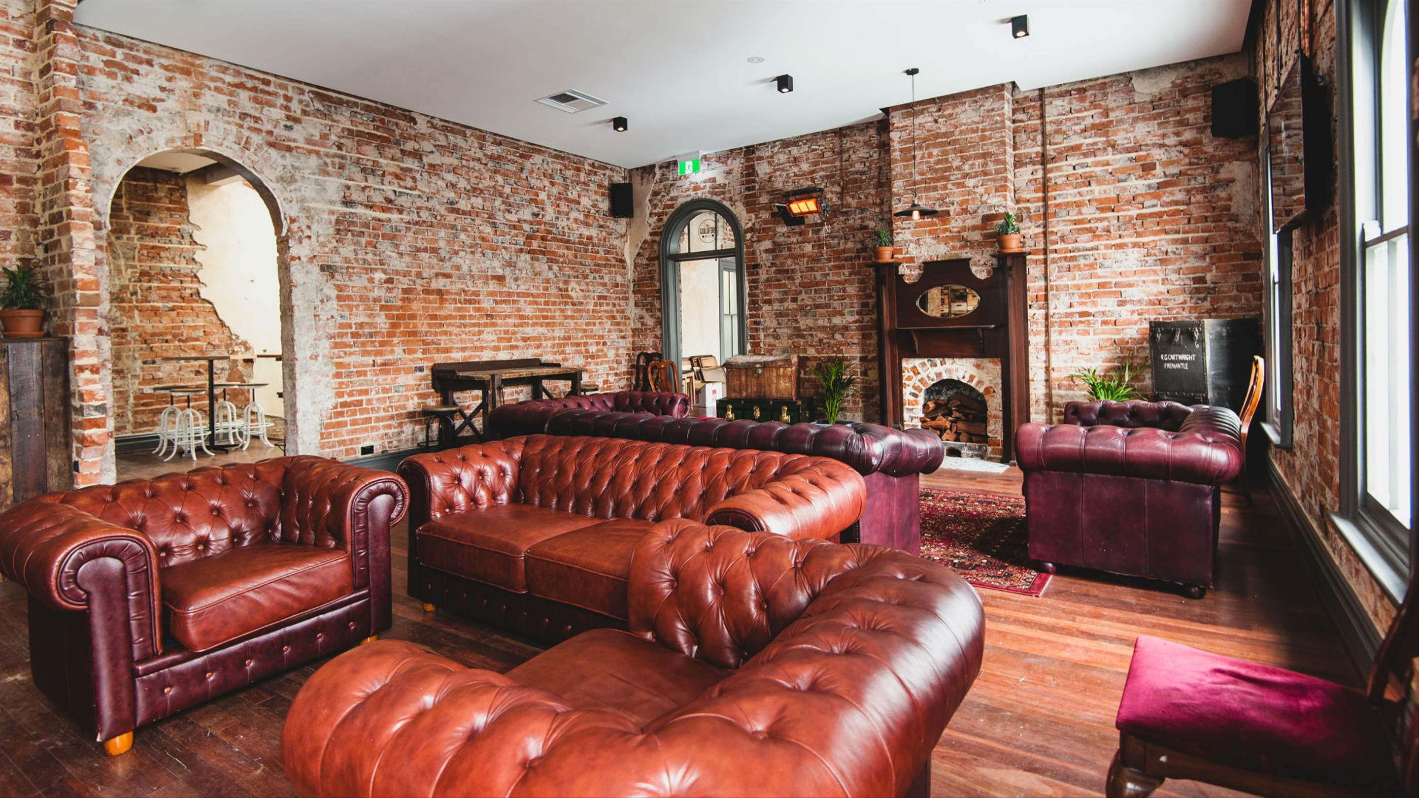 The Guildford Hotel, Guildford Review