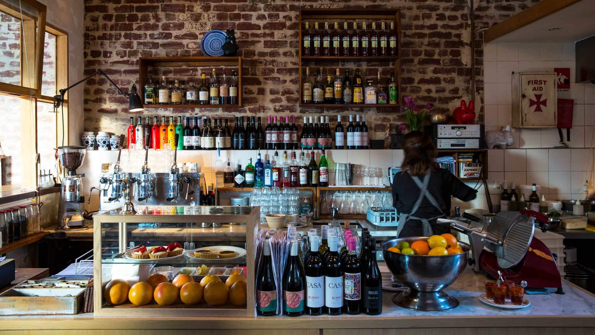 Kaprica, Carlton Review