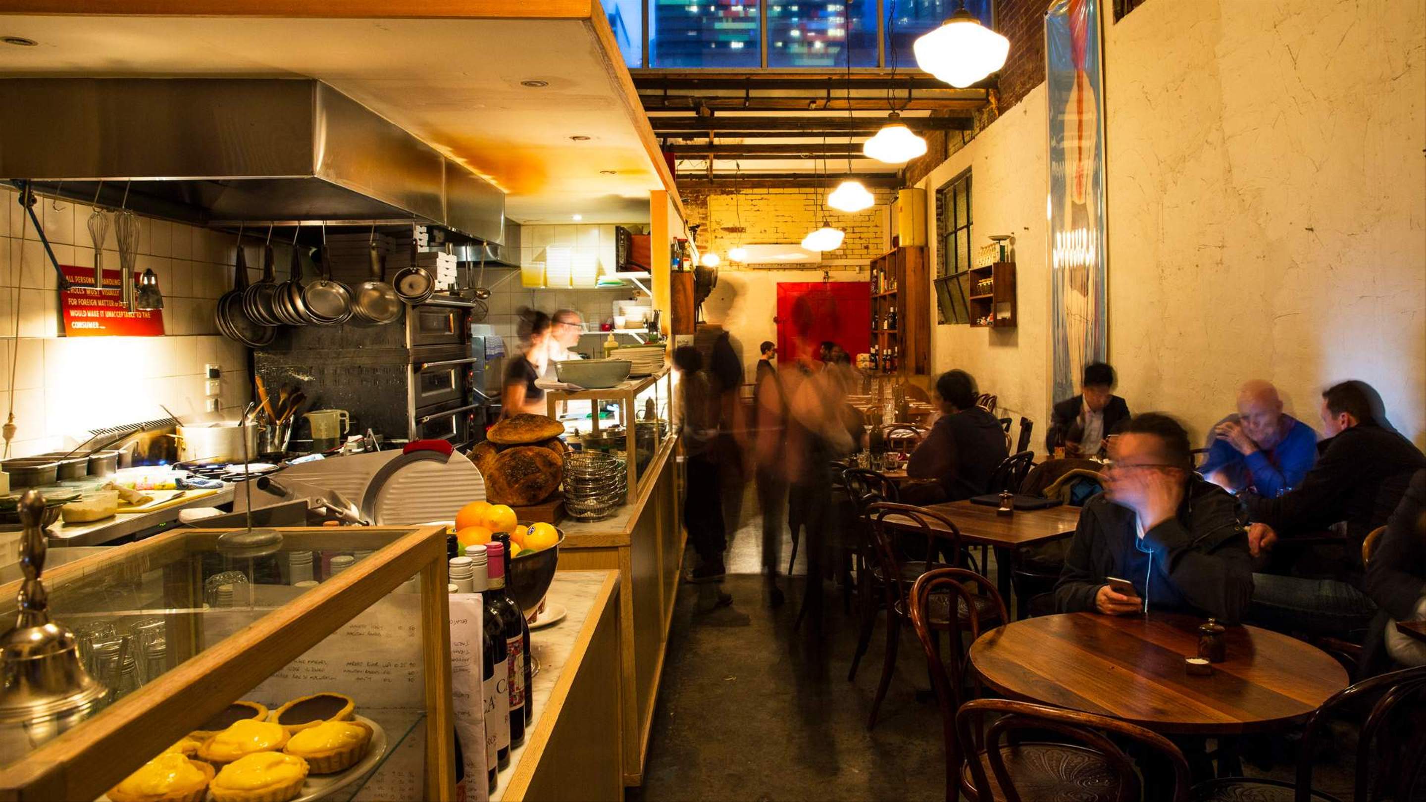 Kaprica, Carlton Review