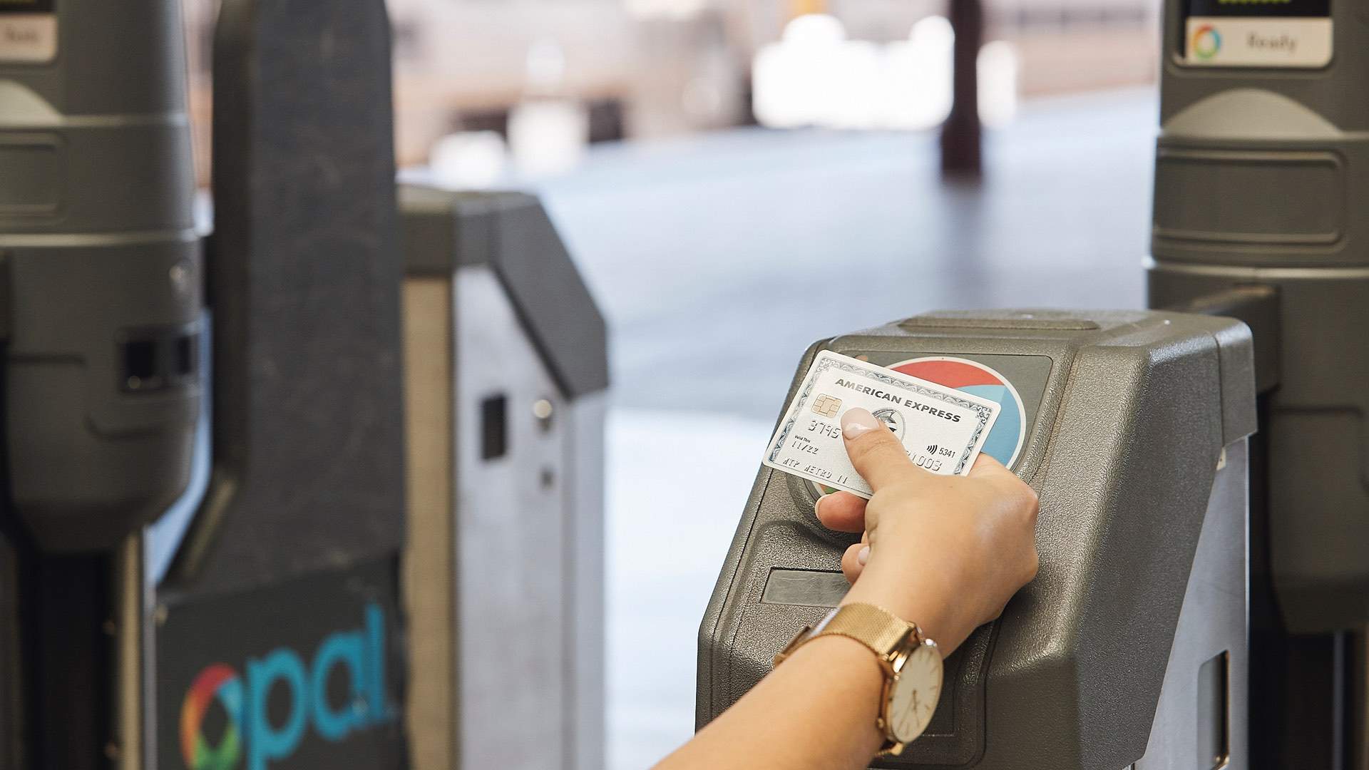 You Can Now (Finally) Ditch Your Opal Card When Catching Sydney Trains ...