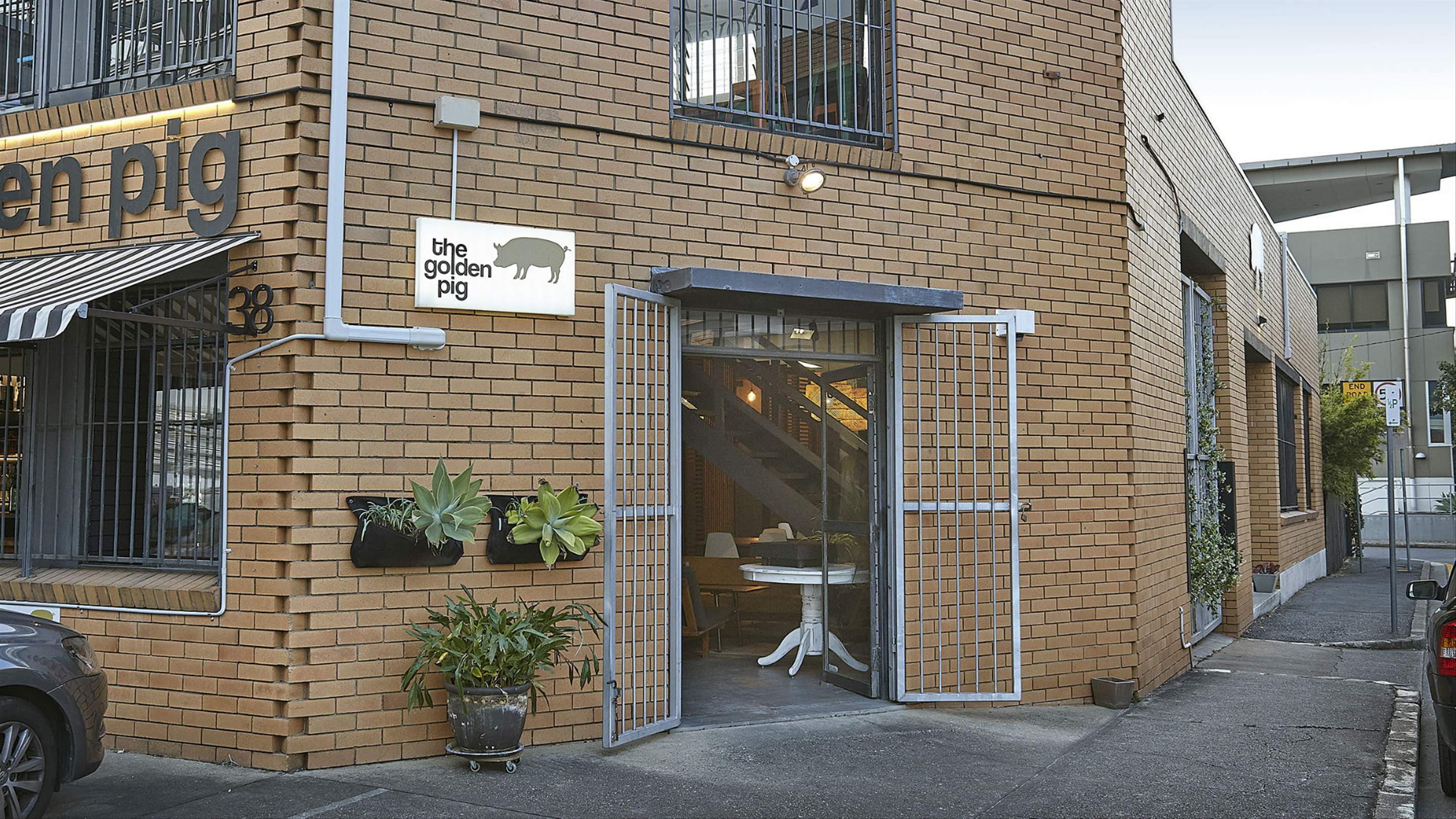 The Golden Pig Restaurant & Cooking School, Newstead Review