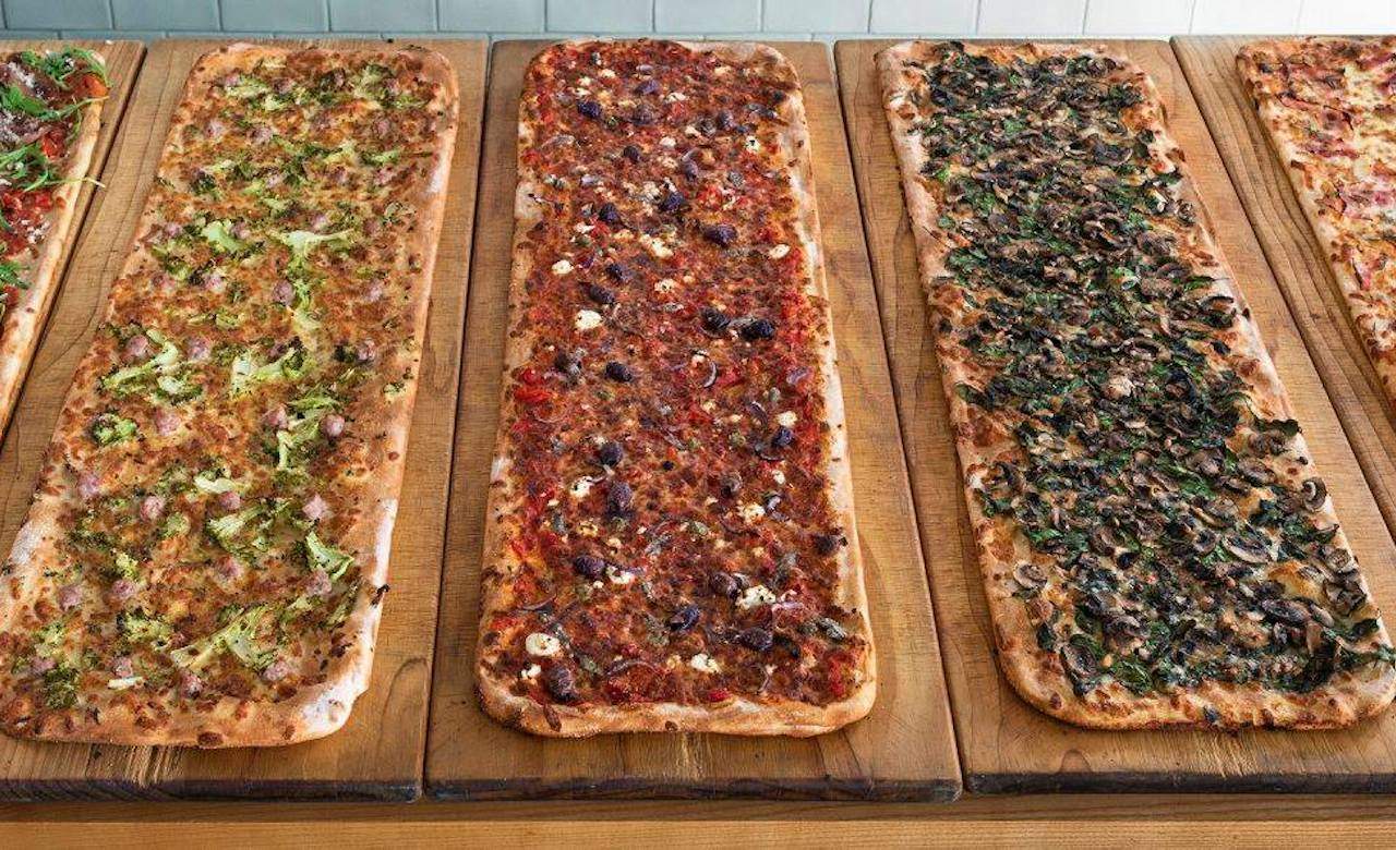 This New Auckland Pizzeria Specialises in Metre-Long Pizzas - Concrete ...