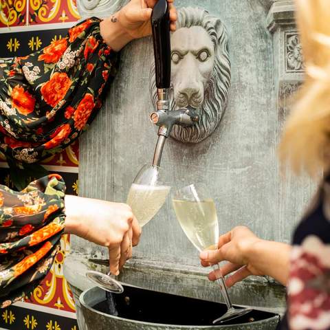 Prahran's The Smith Will Soon Be Home to a Bottomless Prosecco Fountain - Concrete Playground