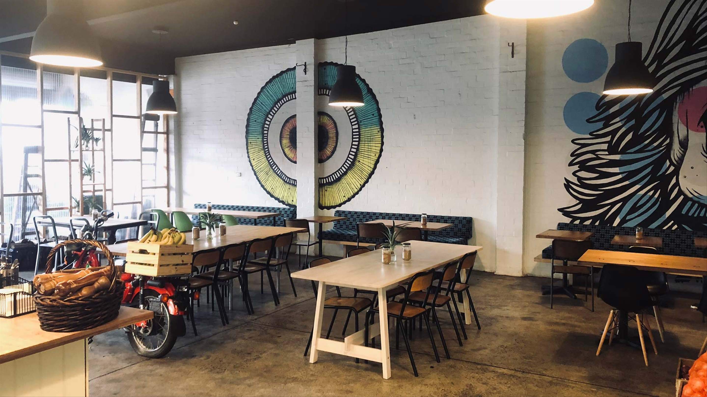Ooomph - CLOSED, East Gosford Review