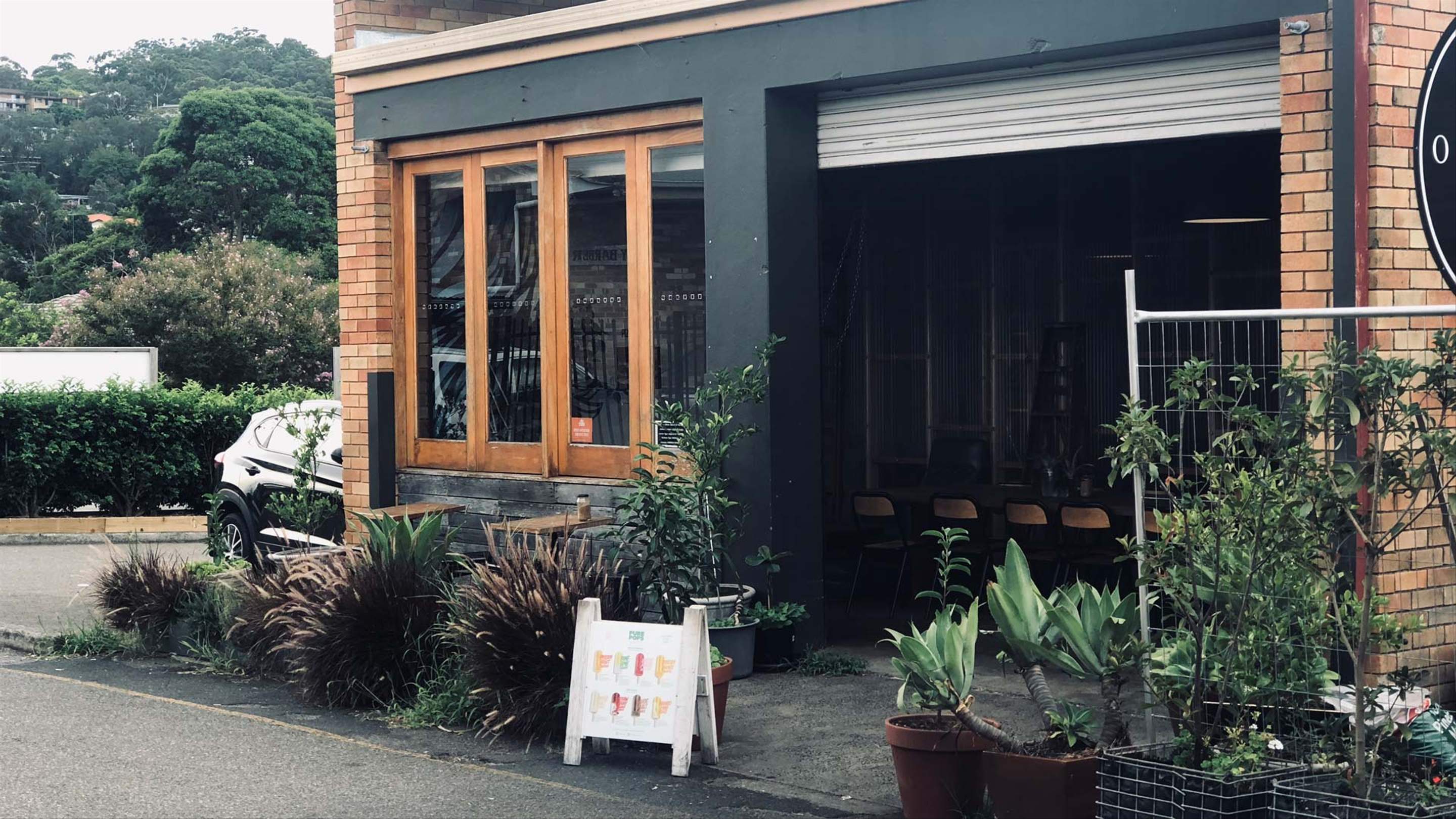 Ooomph - CLOSED, East Gosford Review