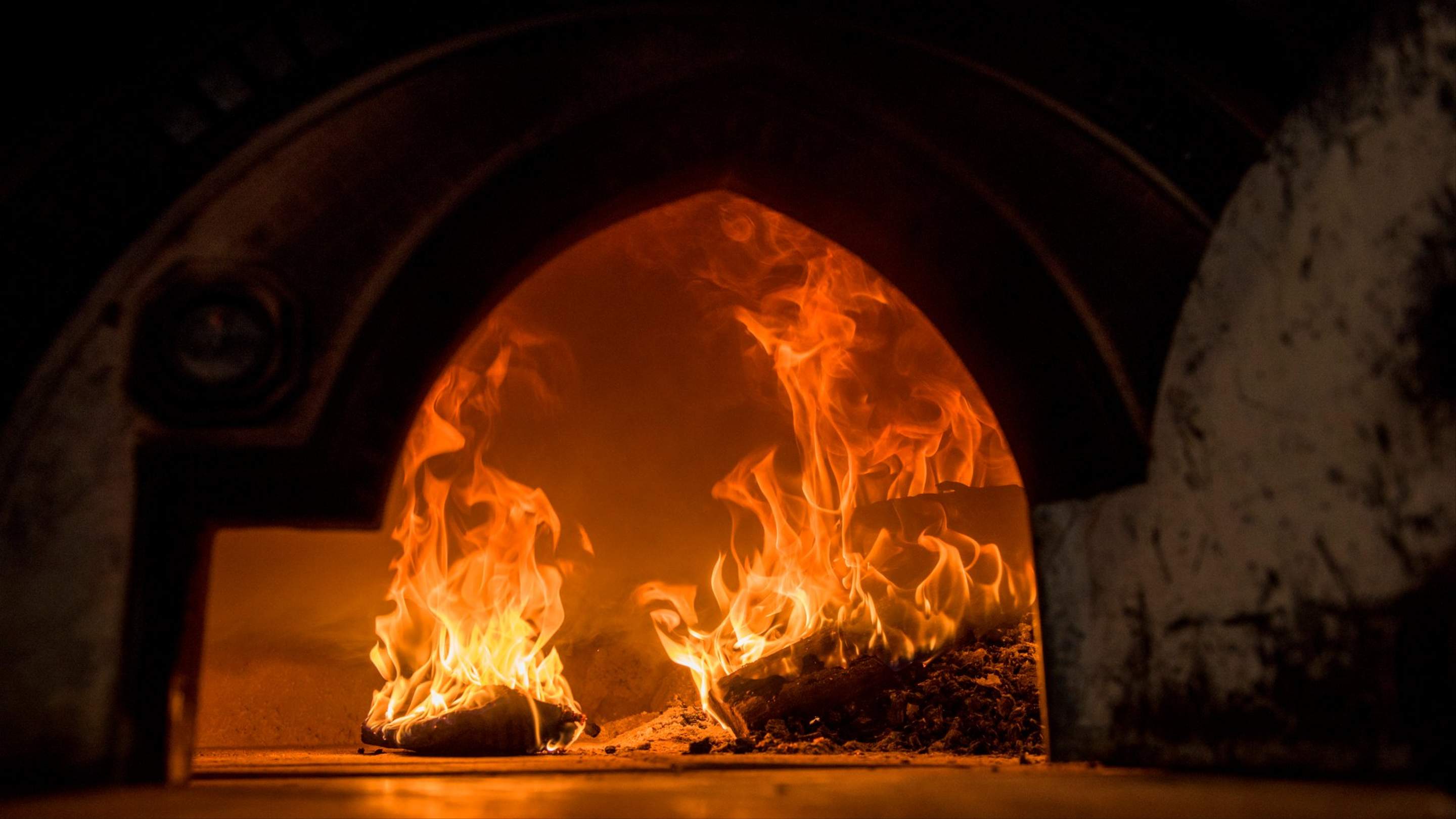 La Coppola, Redfern Review