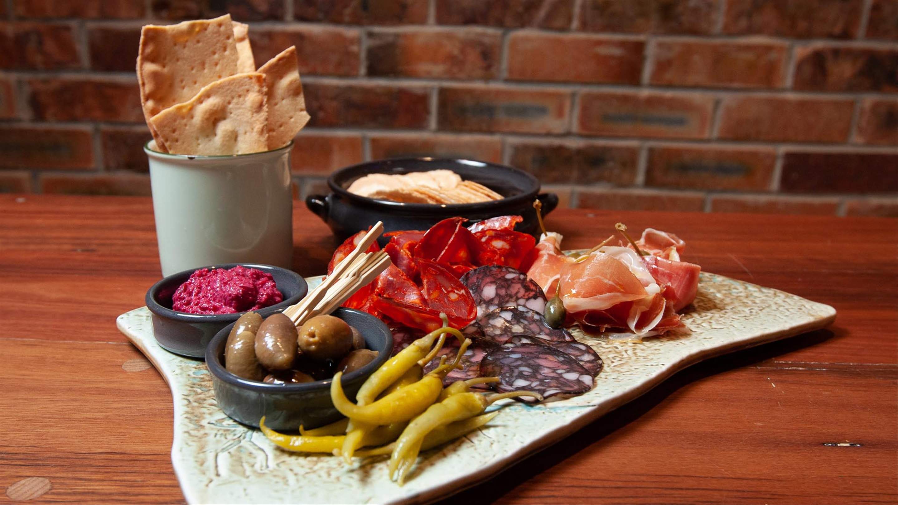 El Matador, Brisbane City Review