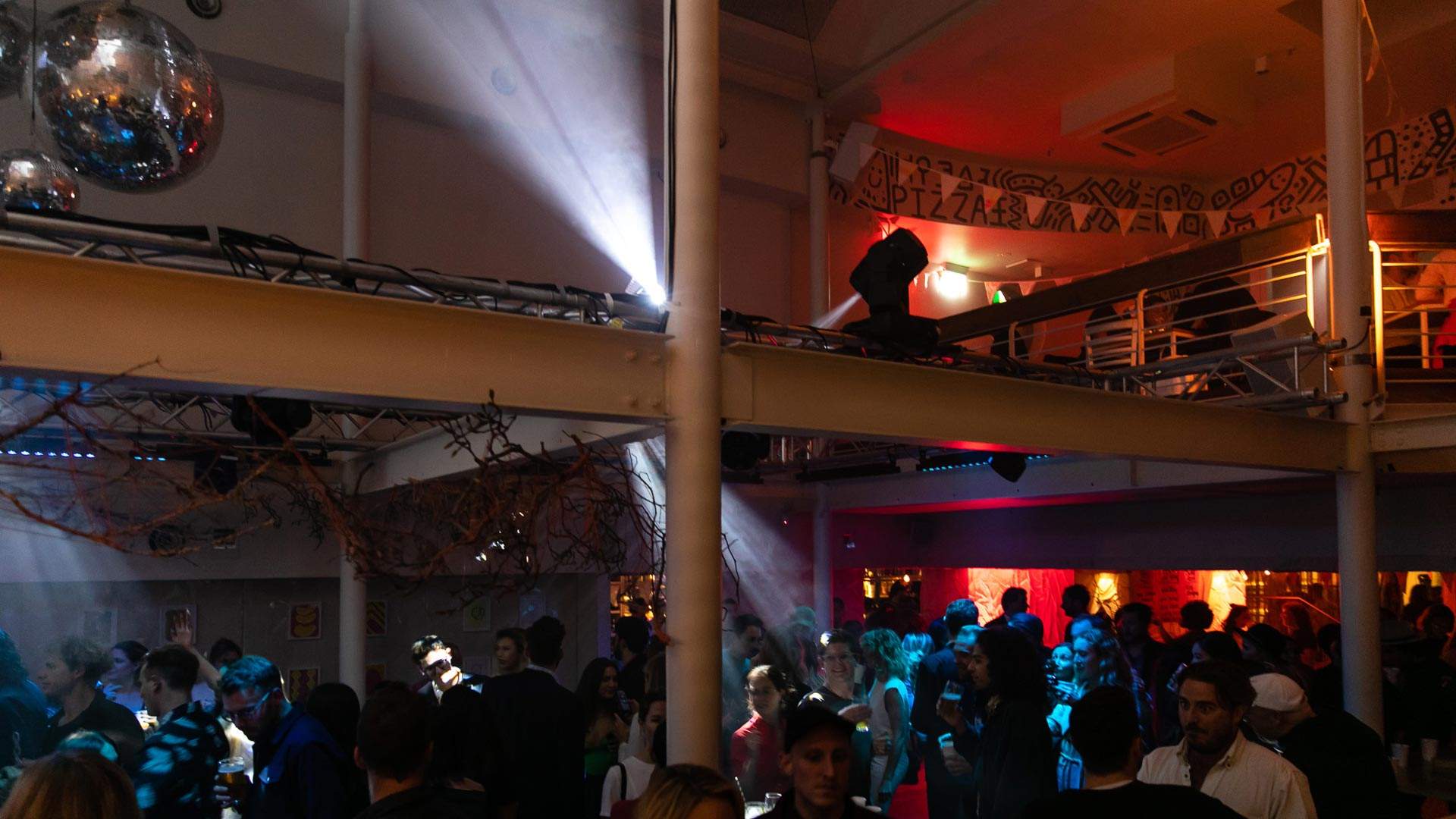 Italo Dining & Disco Club #8 - Concrete Playground