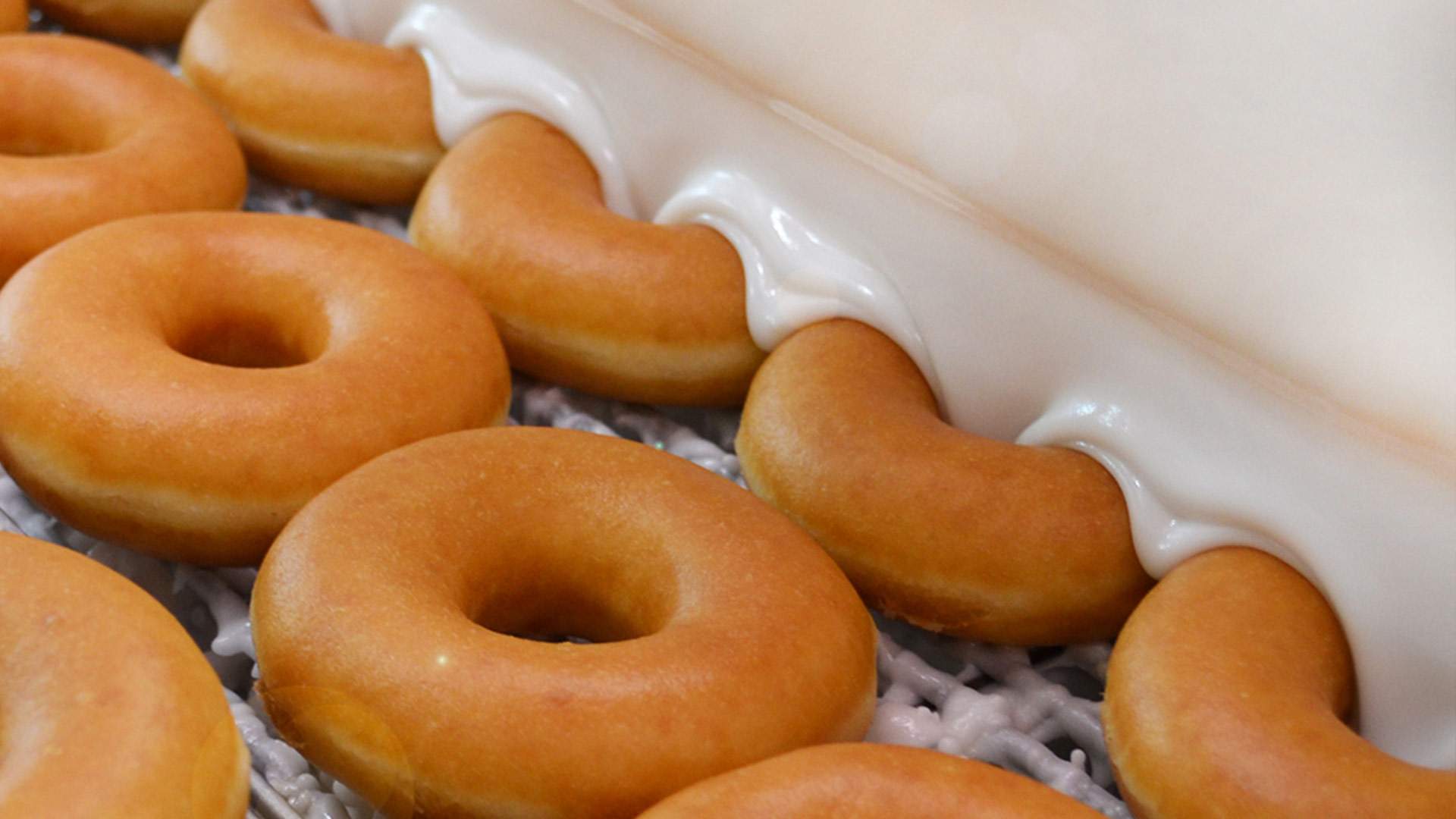 Krispy Kreme Is Giving Away 4000 Free Doughnuts - Concrete Playground