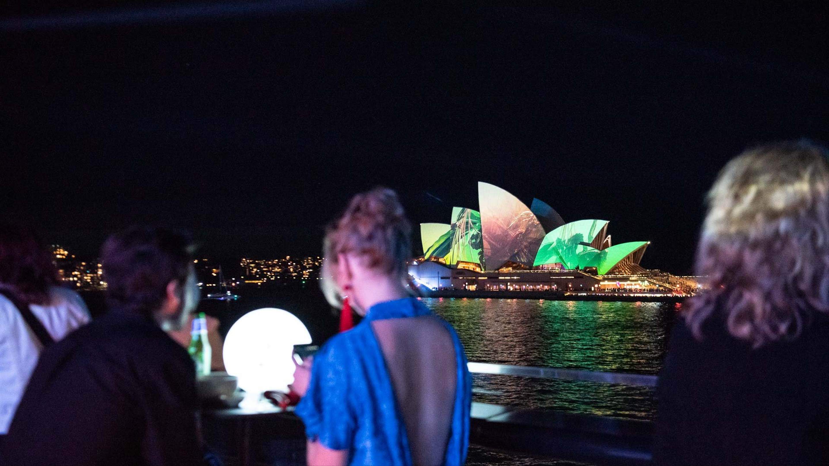 A Look Inside The American Express Vivid Lounge - Concrete Playground