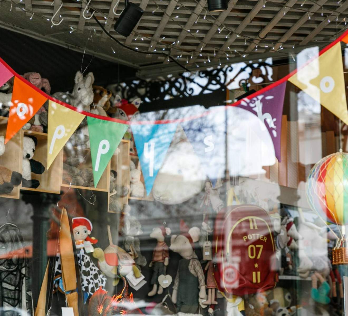 Poppyshop - Concrete Playground