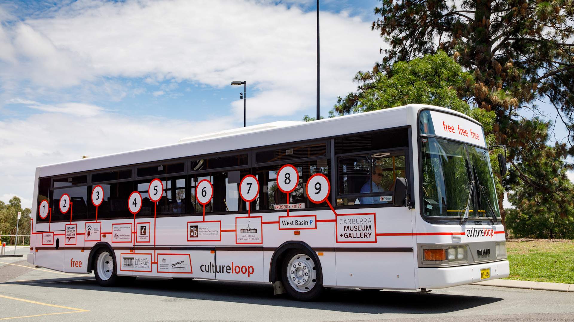 Culture Loop Shuttle Bus - Concrete Playground