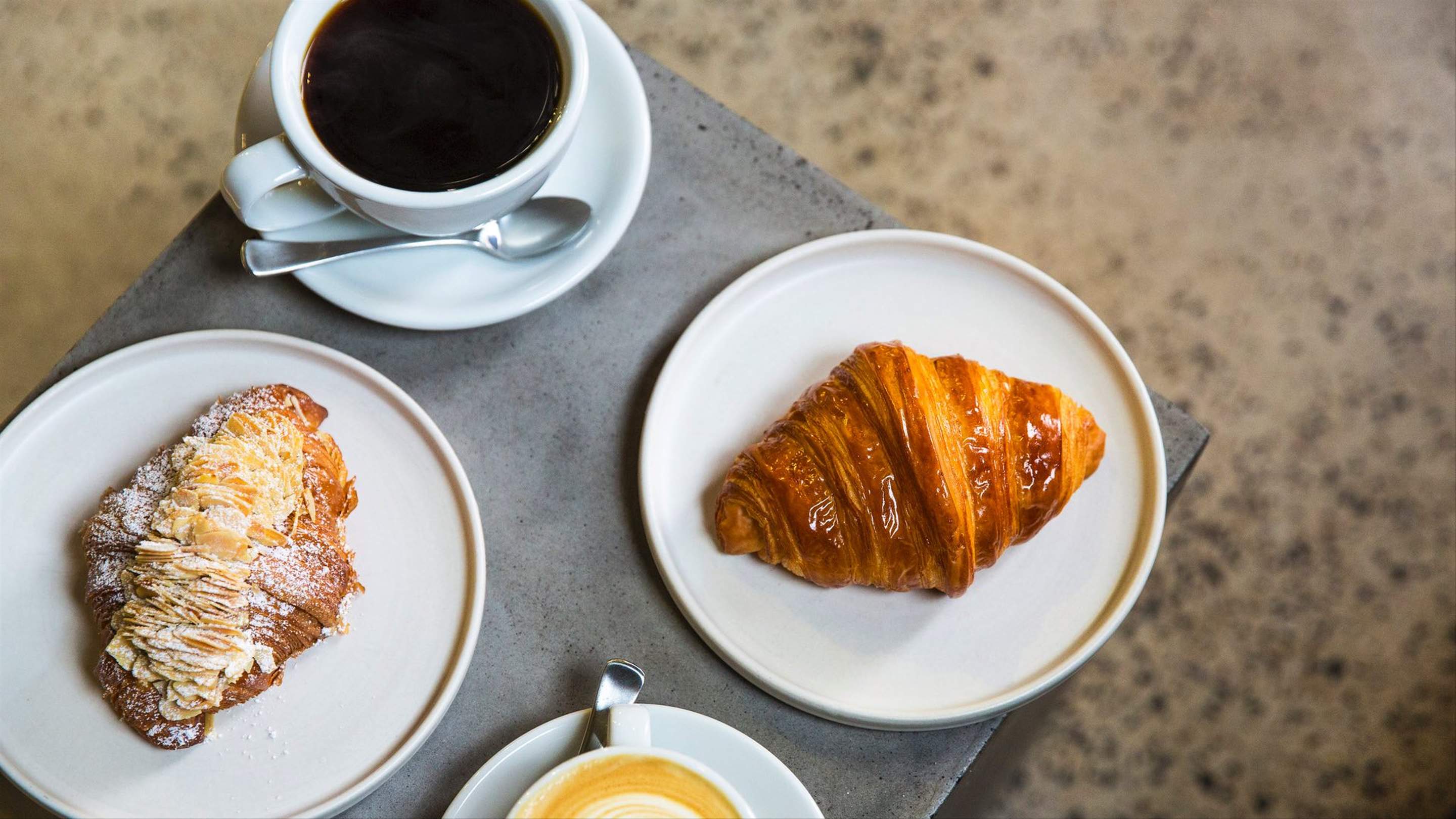 Lune Croissanterie, Fitzroy Review