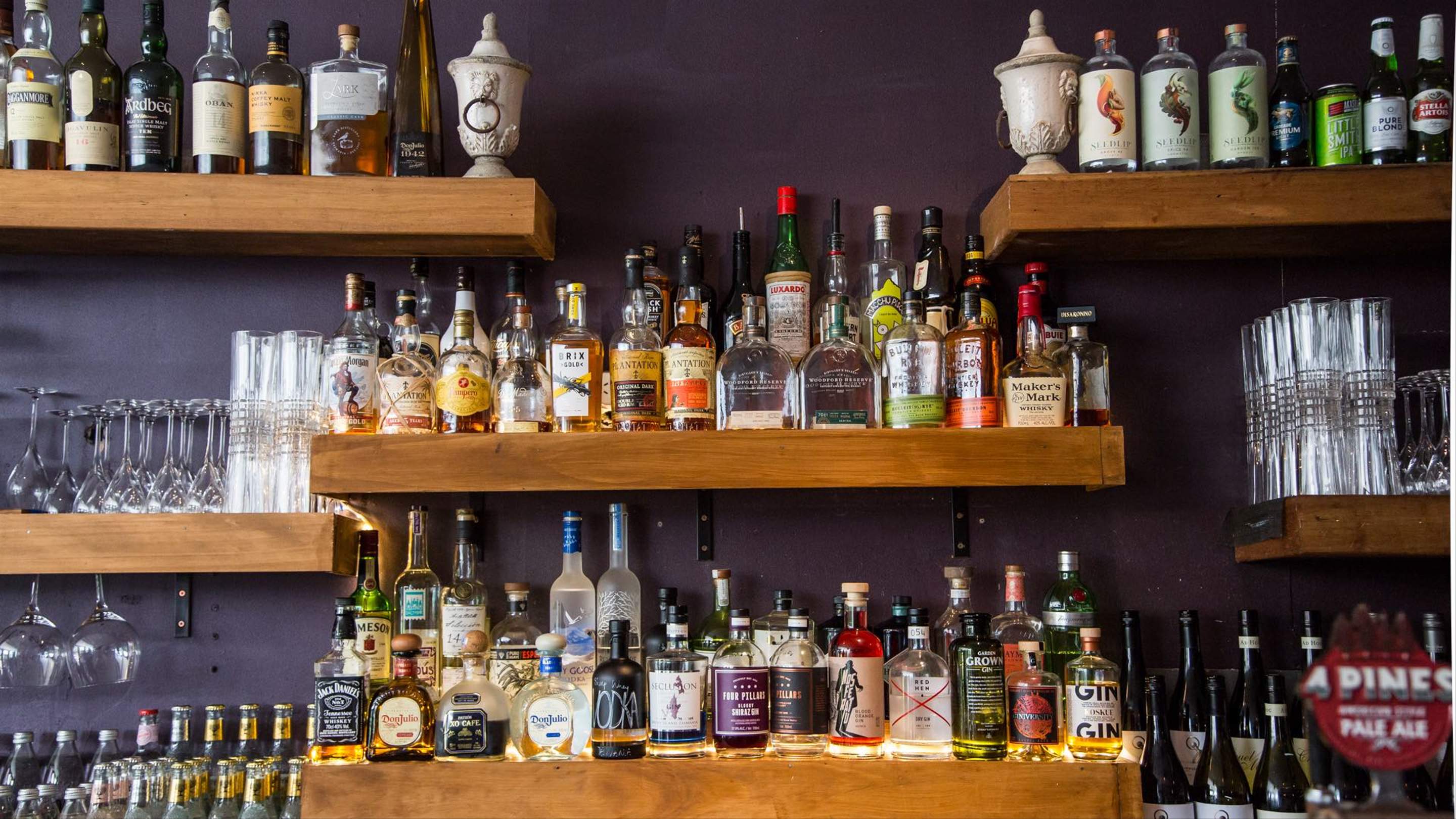 Small Bar, Crows Nest Review