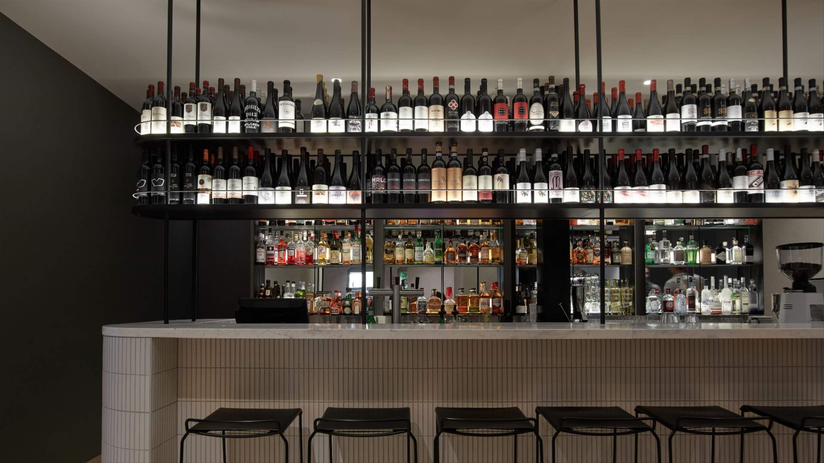 Marameo, Melbourne Review