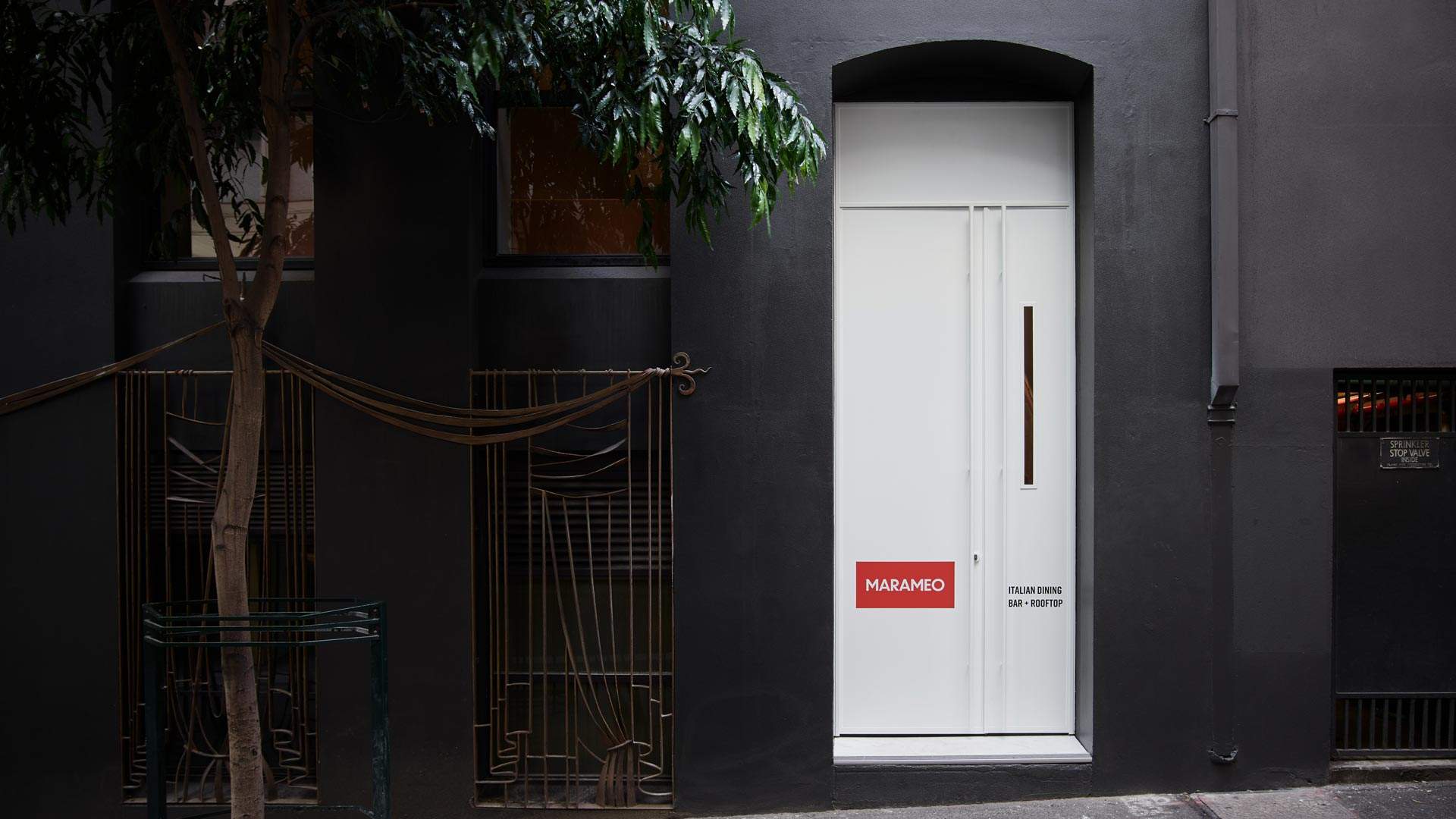 Marameo, Melbourne Review