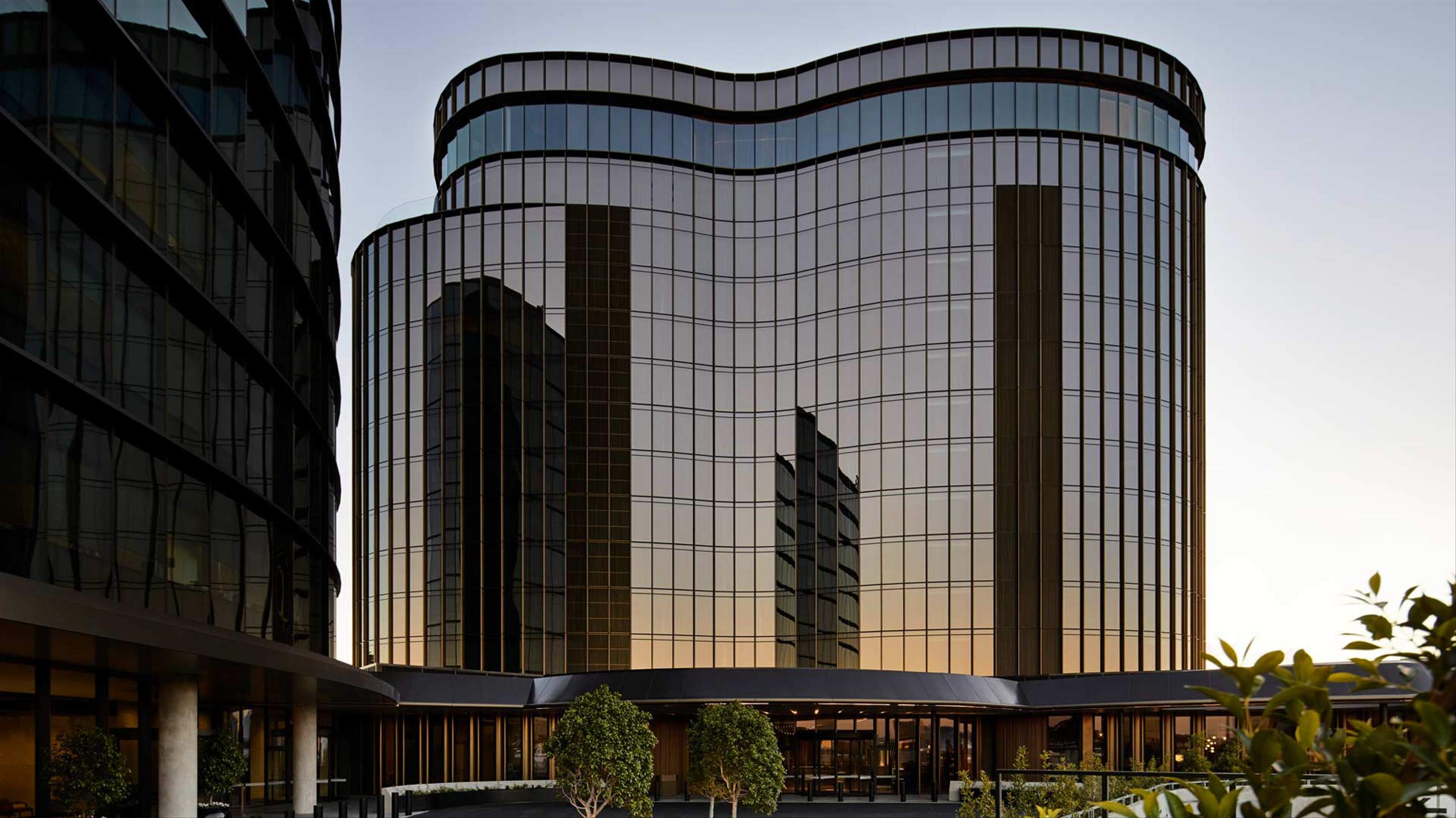 Chadstone Is Now Home to a Luxury 12-Storey Hotel with a Rooftop Pool ...