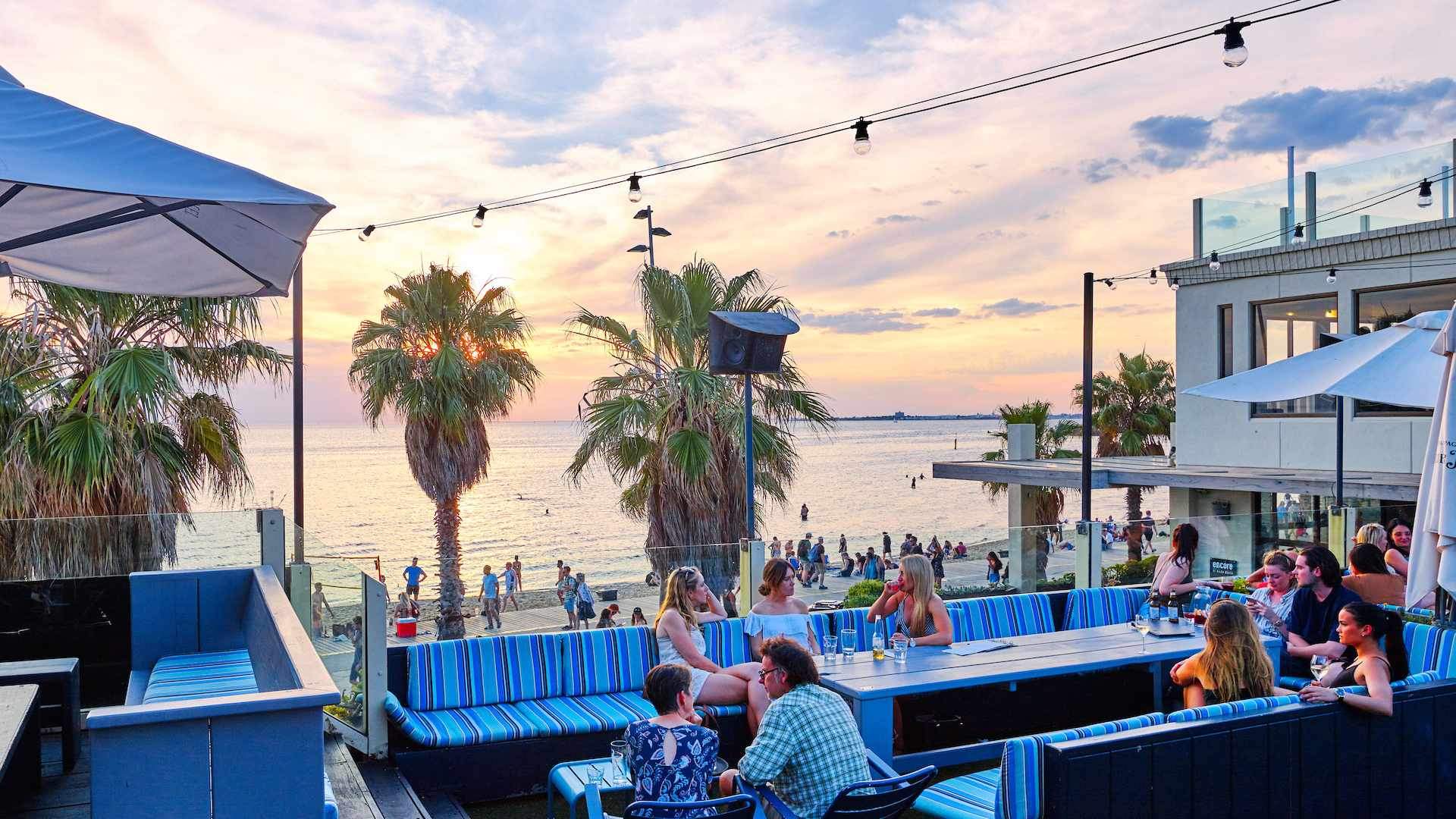 Melbourne's Best Restaurants and Bars for Outdoor Dining in 2023