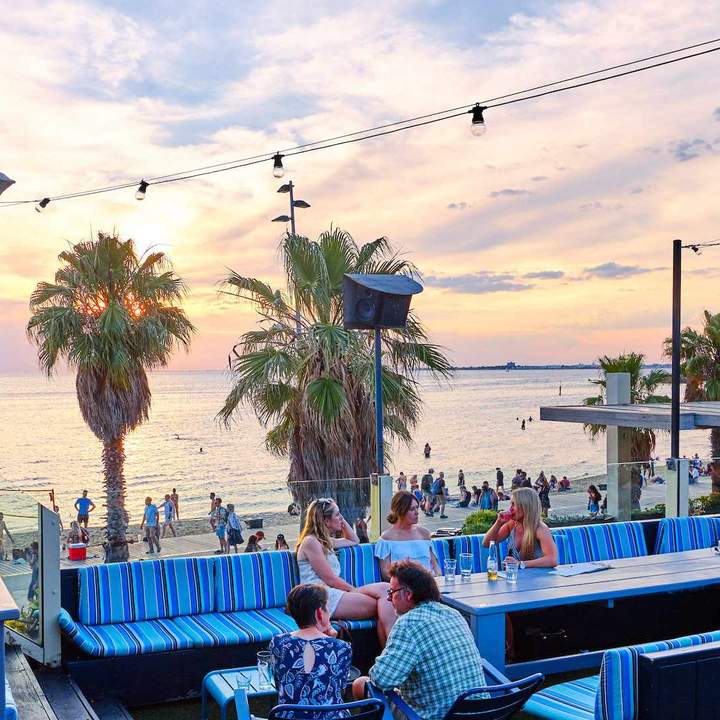 Melbourne's Best Restaurants and Bars for Outdoor Dining in 2023