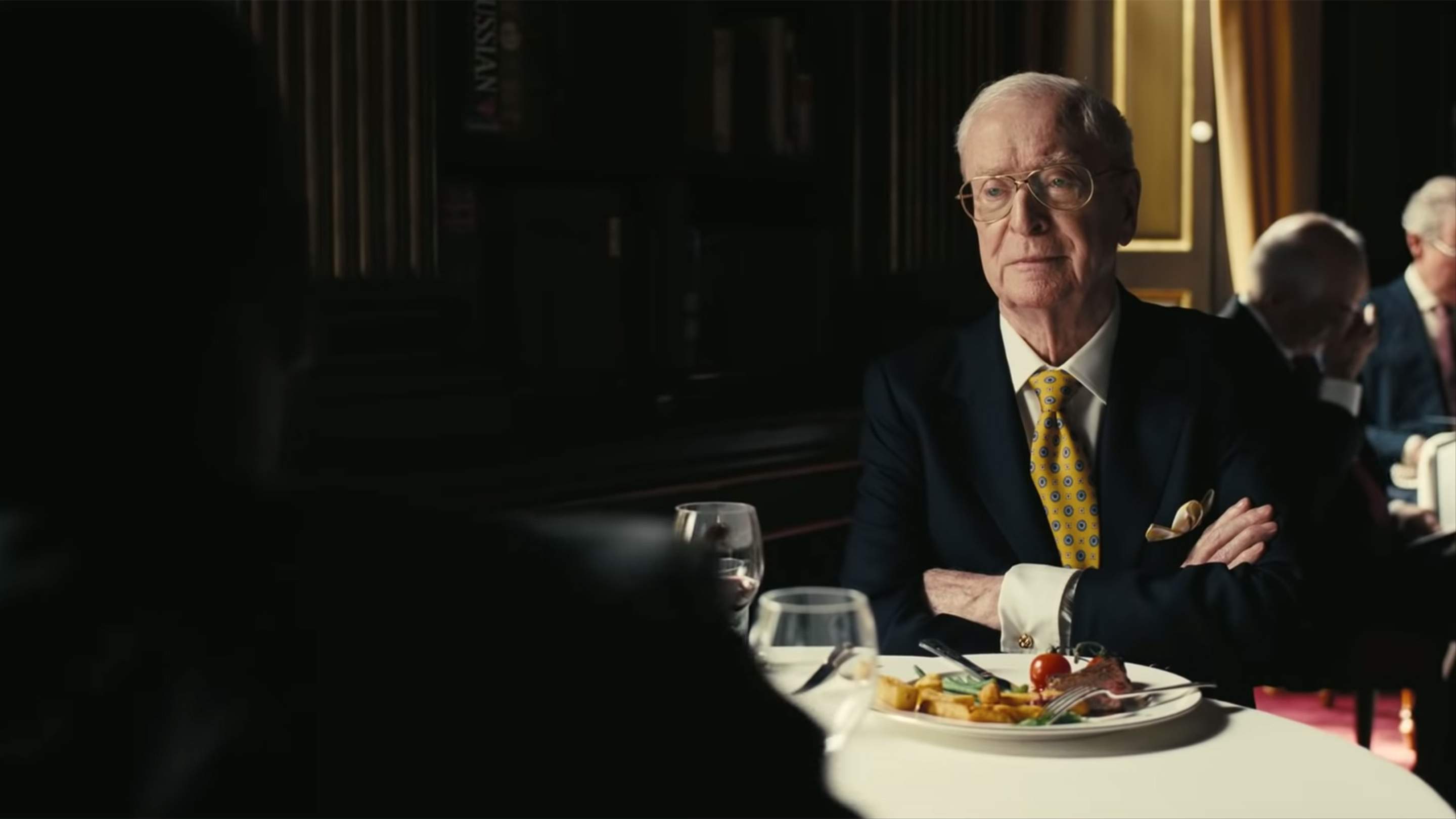 The Mind-Bending Trailer for Christopher Nolan's 'Tenet' Is Here with ...