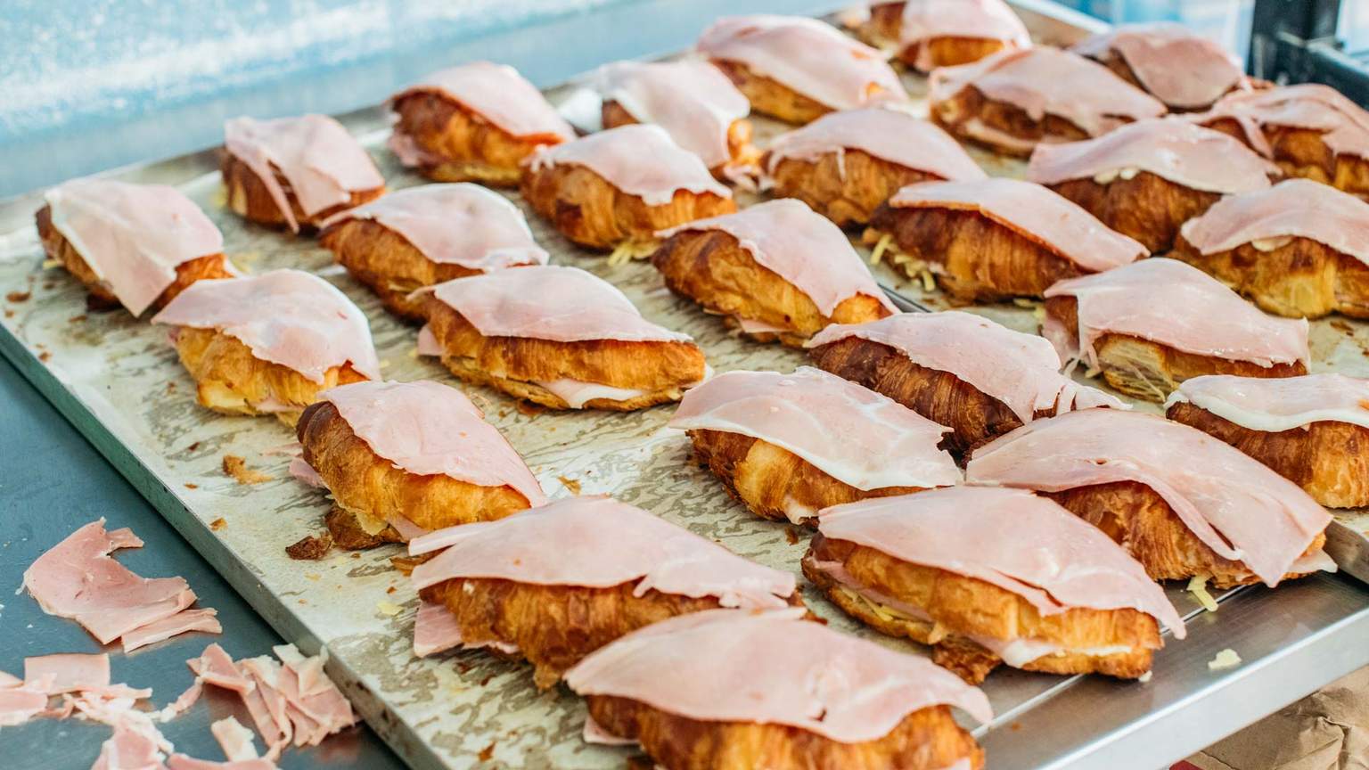 Tuga Pastries, Clovelly Review