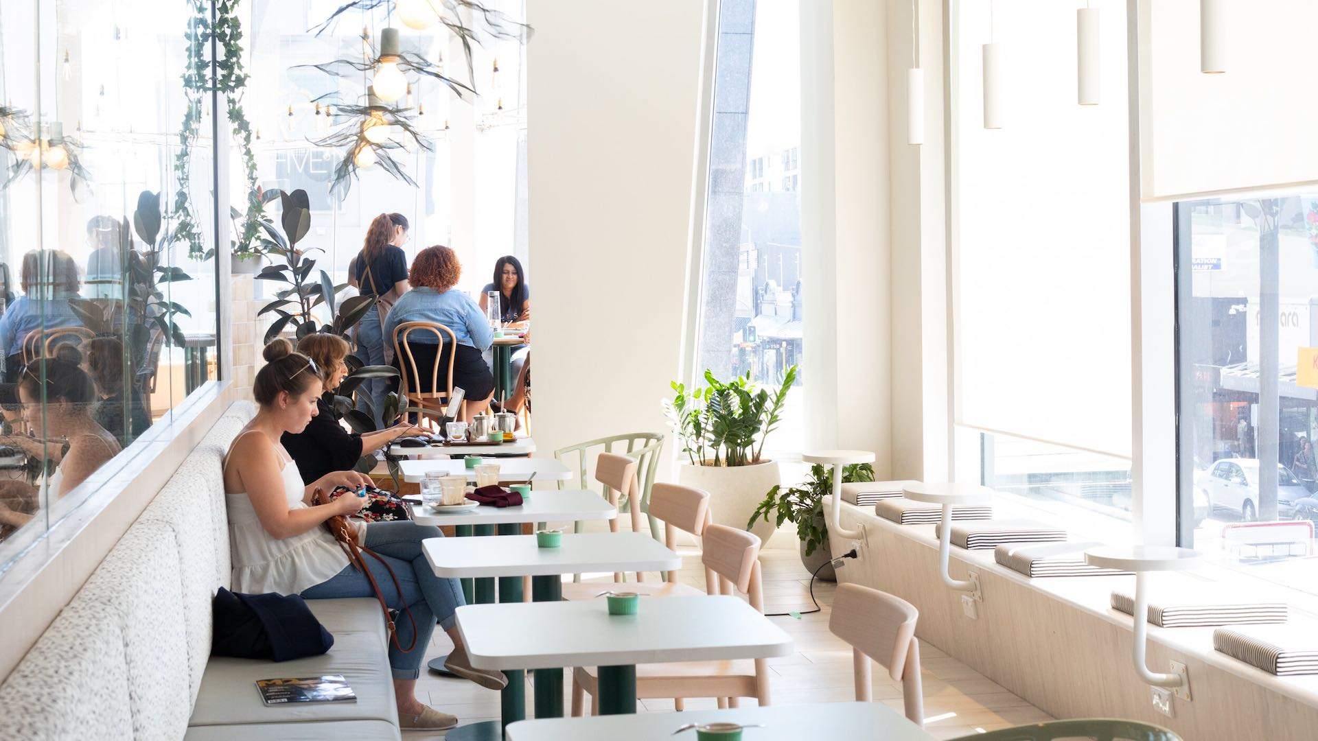 Leafe Cafe, Westfield Review