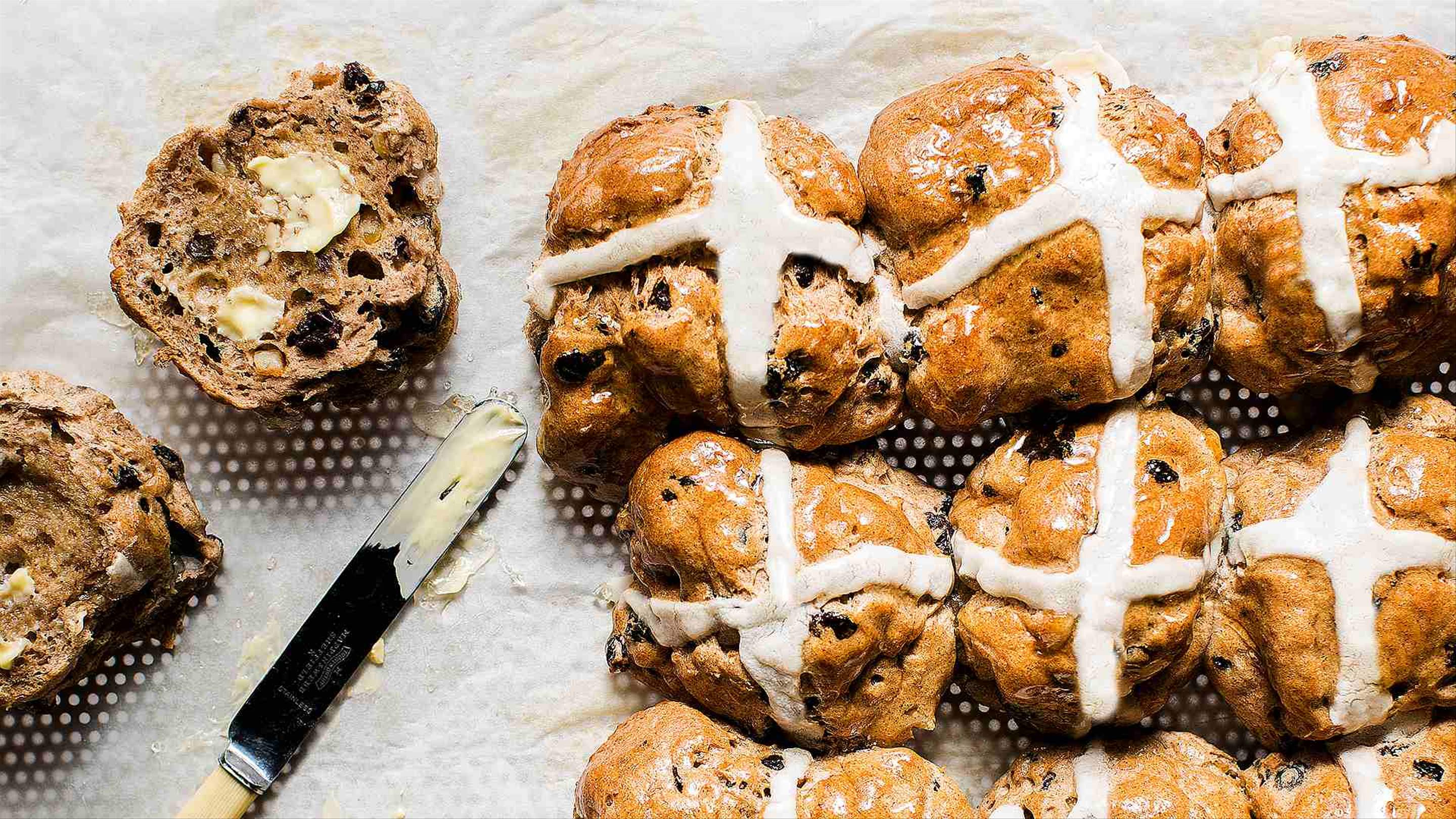 The Seven Best Hot Cross Buns You Can Get Delivered Across Sydney ...