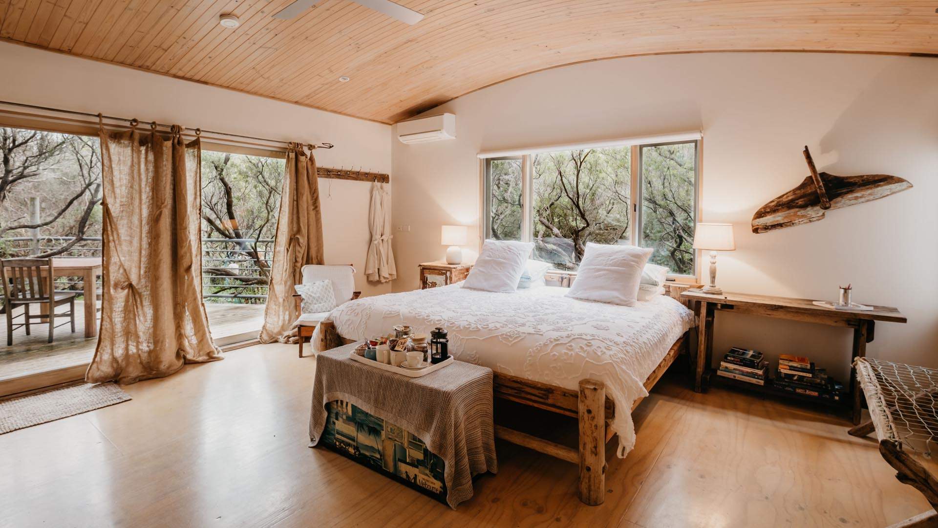 Big Blue Backyard: Beach - Concrete Playground