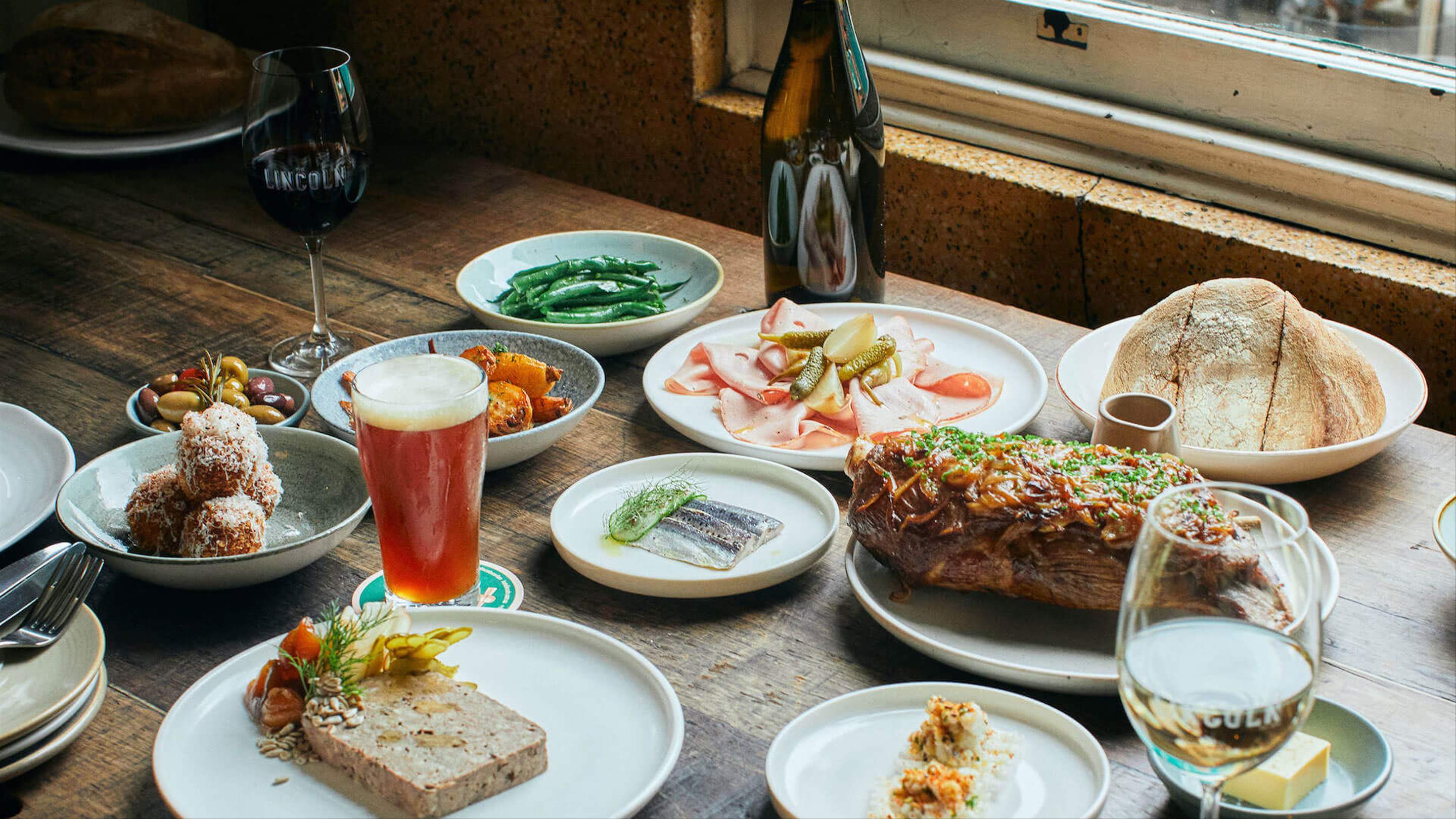 The Lincoln, Carlton Review