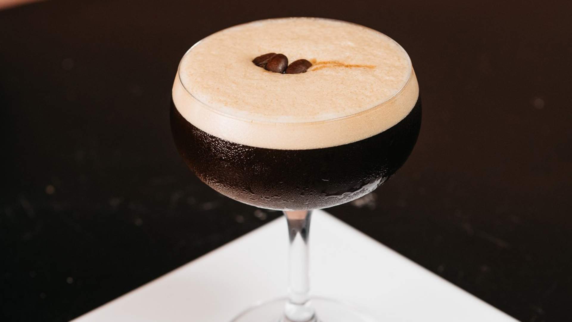 $10 Cocktails and Burgers at Harpoon Harry - Concrete Playground