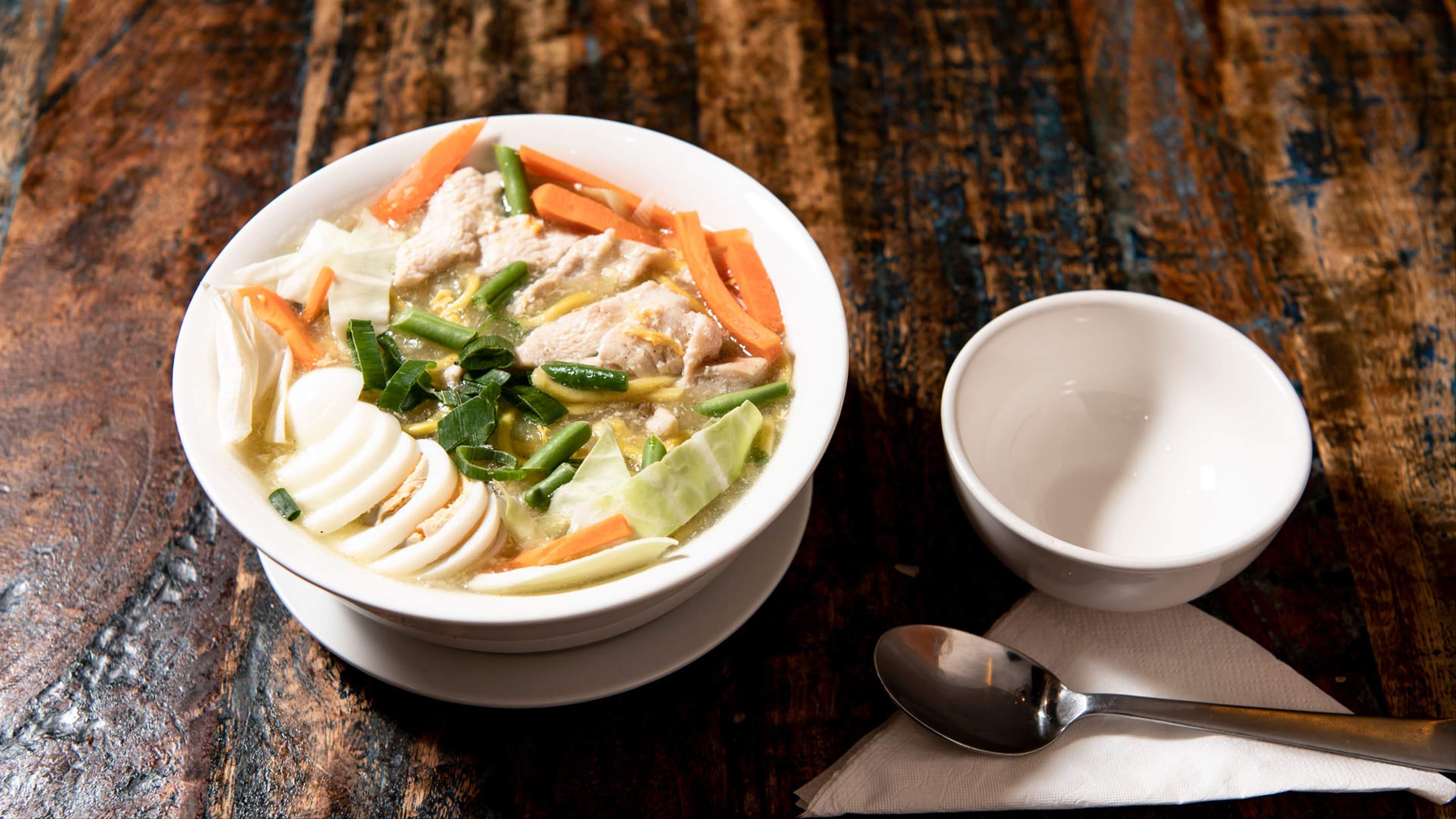 Mama Lor Restaurant & Bakery, Rooty Hill Review