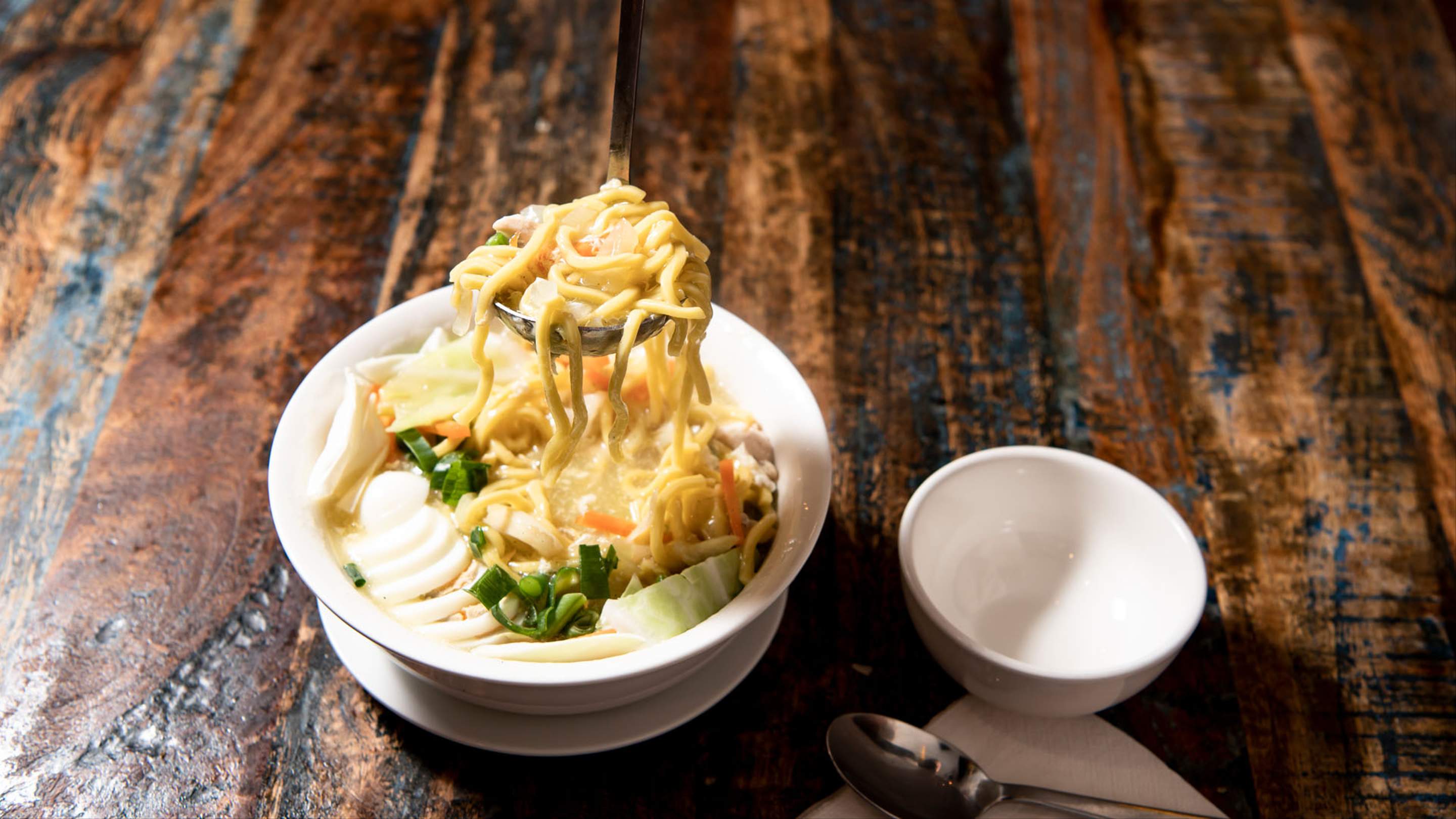 Mama Lor Restaurant & Bakery, Rooty Hill Review