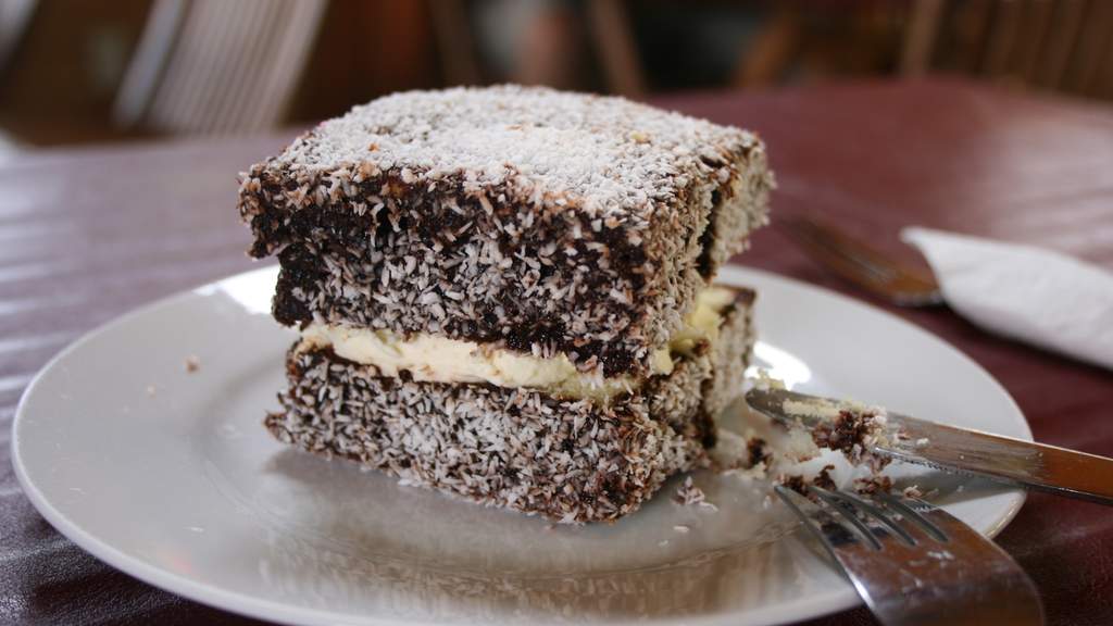 Cook's Night Off: World's Largest Lamington, Auckland