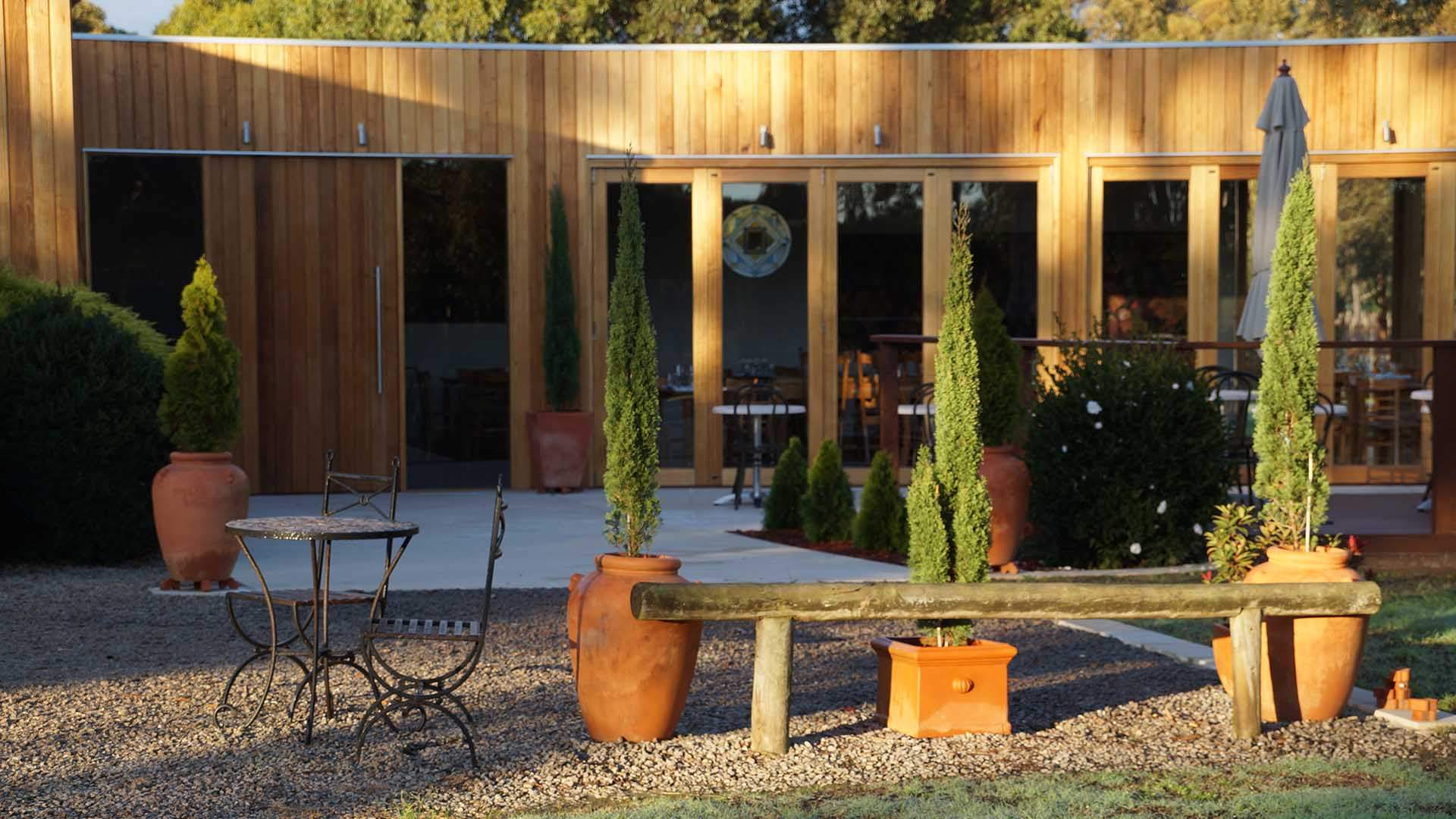 Stumpy Gully Vineyard, Moorooduc Review