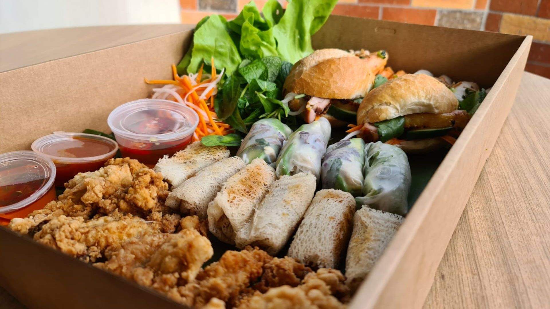 Eight Melbourne Picnic Packs to Level Up Your Next Park Session ...