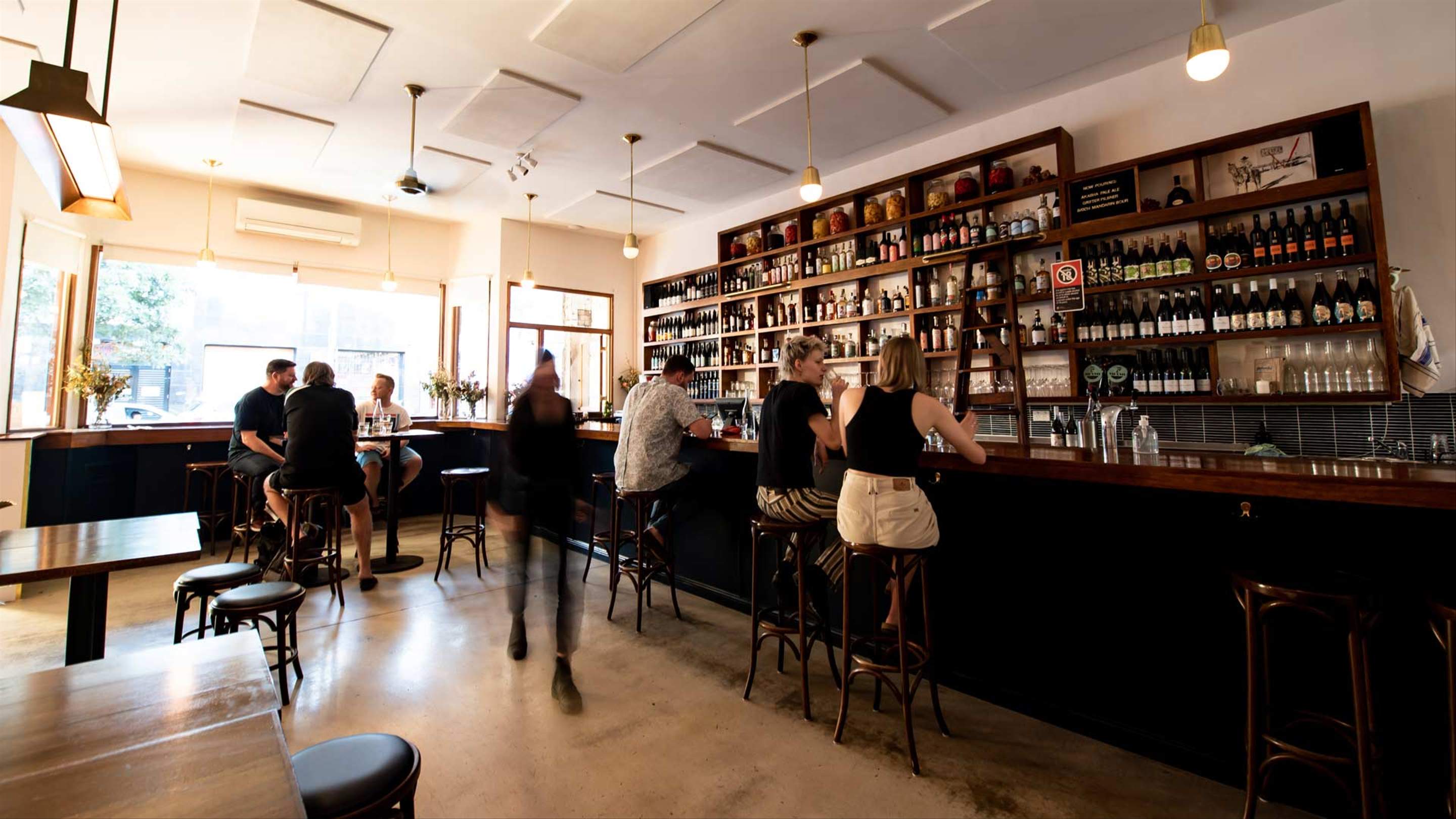 The Sunshine Inn Is the New Vegetarian Restaurant and Cocktail Bar in ...