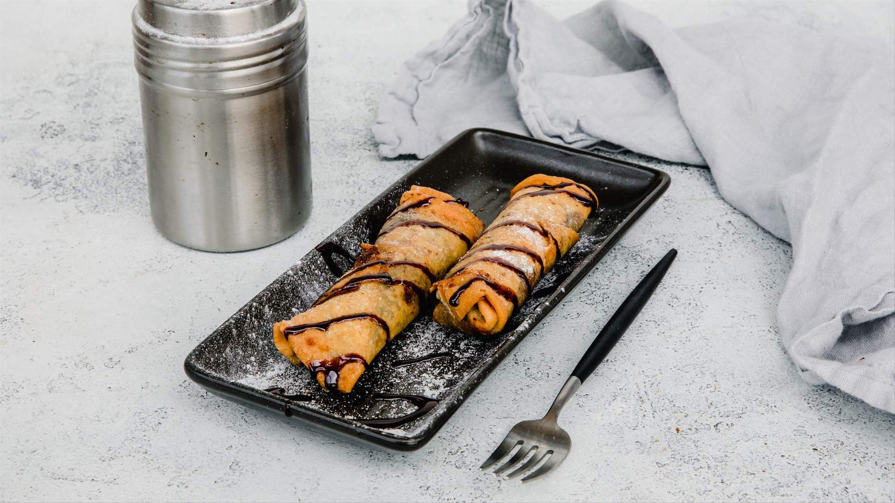 Nutella Spring Rolls - Concrete Playground