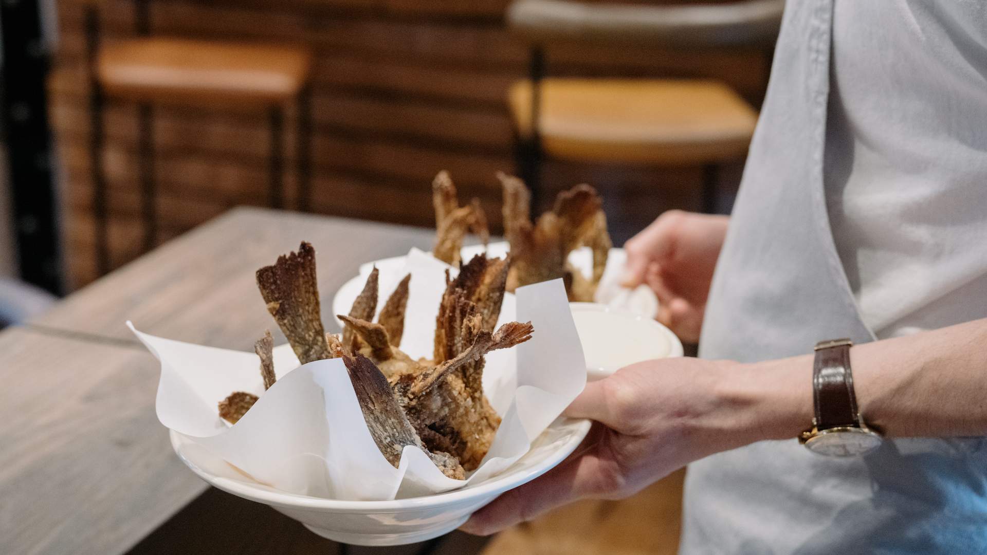 kingi, Auckland Review