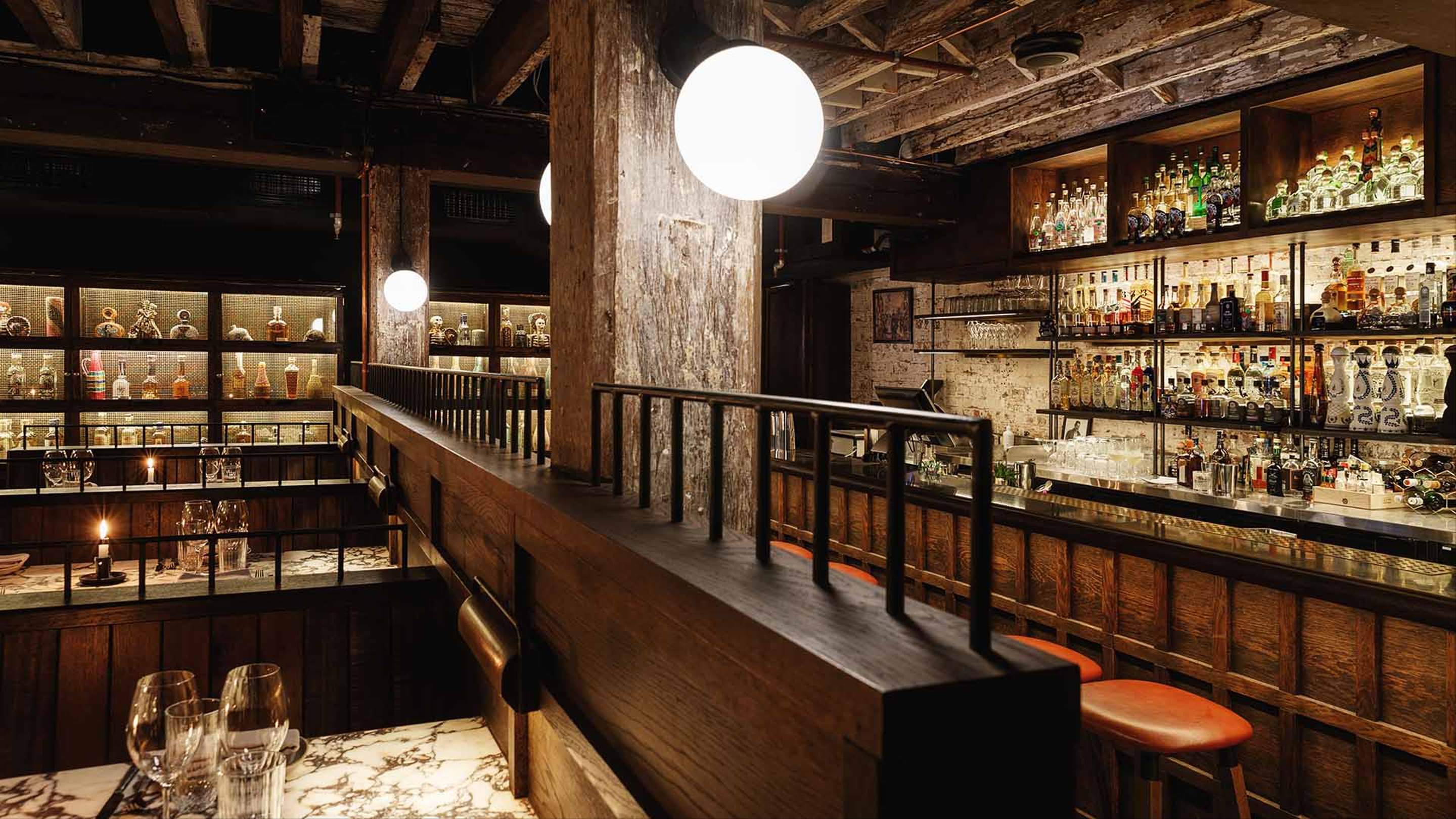 Esteban, Sydney Review