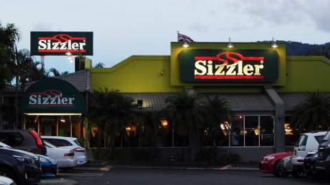 Sizzler Will Close Down All of Its Remaining Australian Eateries by Mid ...
