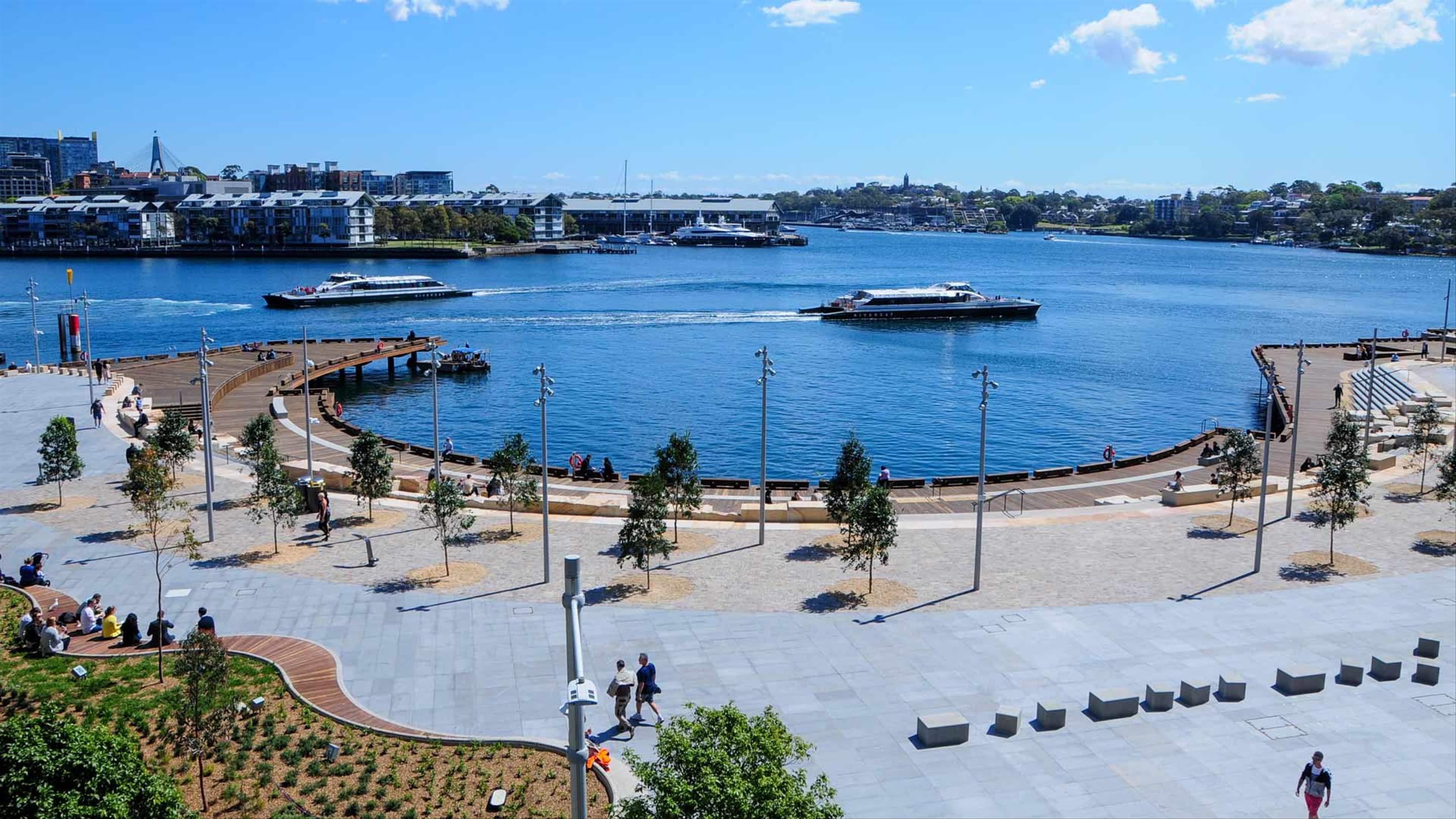 Barangaroo Is Now Home to a Massive Amphitheatre-Style Boardwalk on the ...