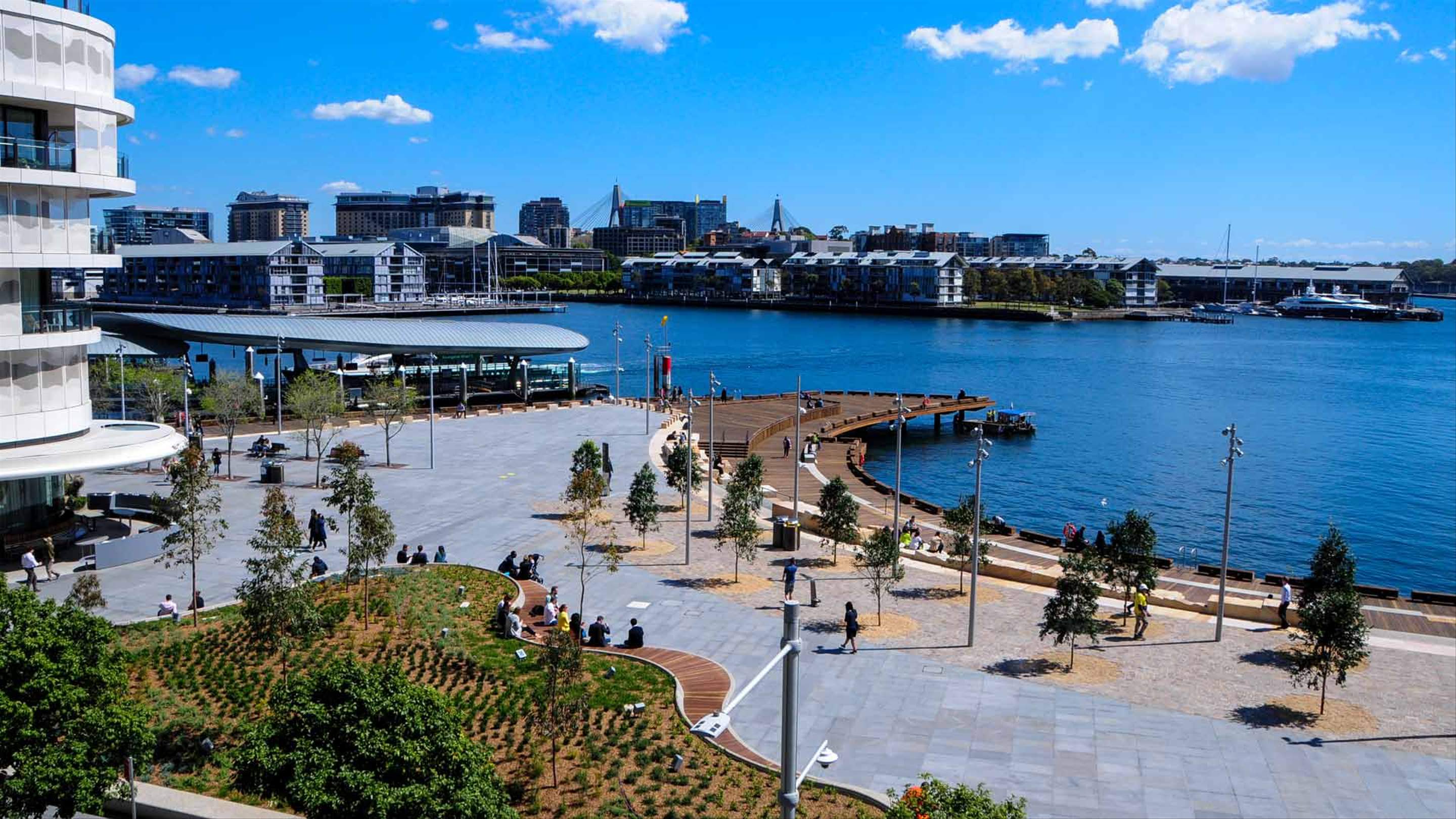 Barangaroo Is Now Home to a Massive Amphitheatre-Style Boardwalk on the ...