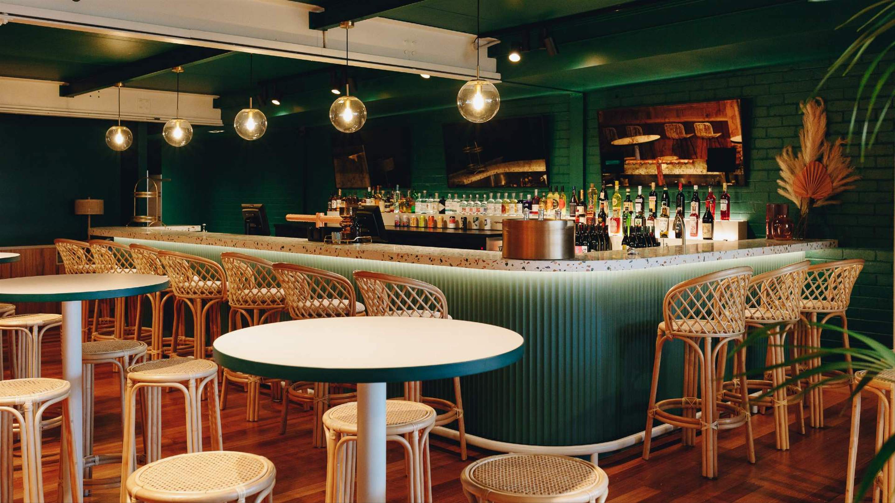 The Mighty - CLOSED, Moonee Ponds Review