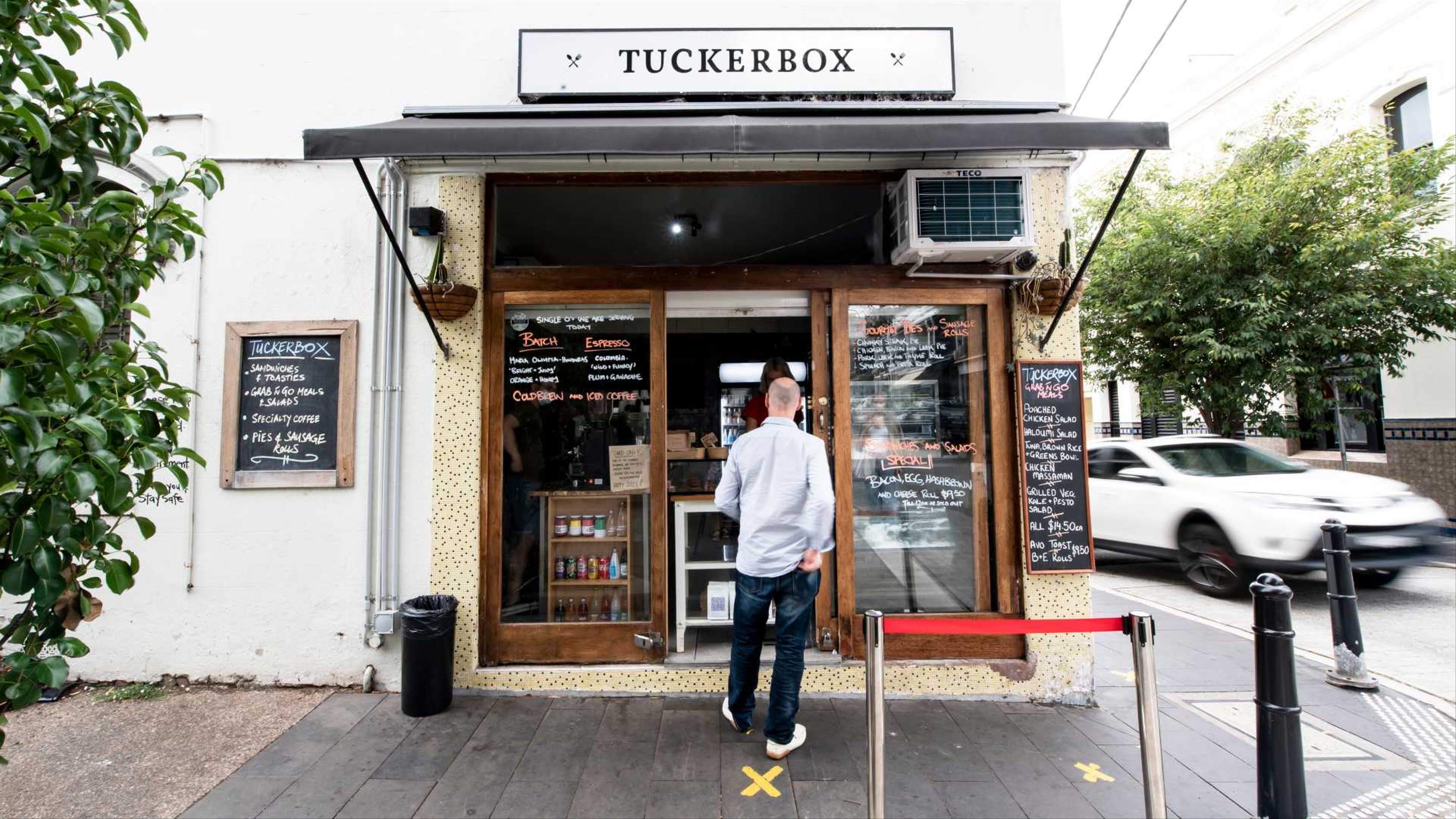 Tuckerbox, Paddington Review