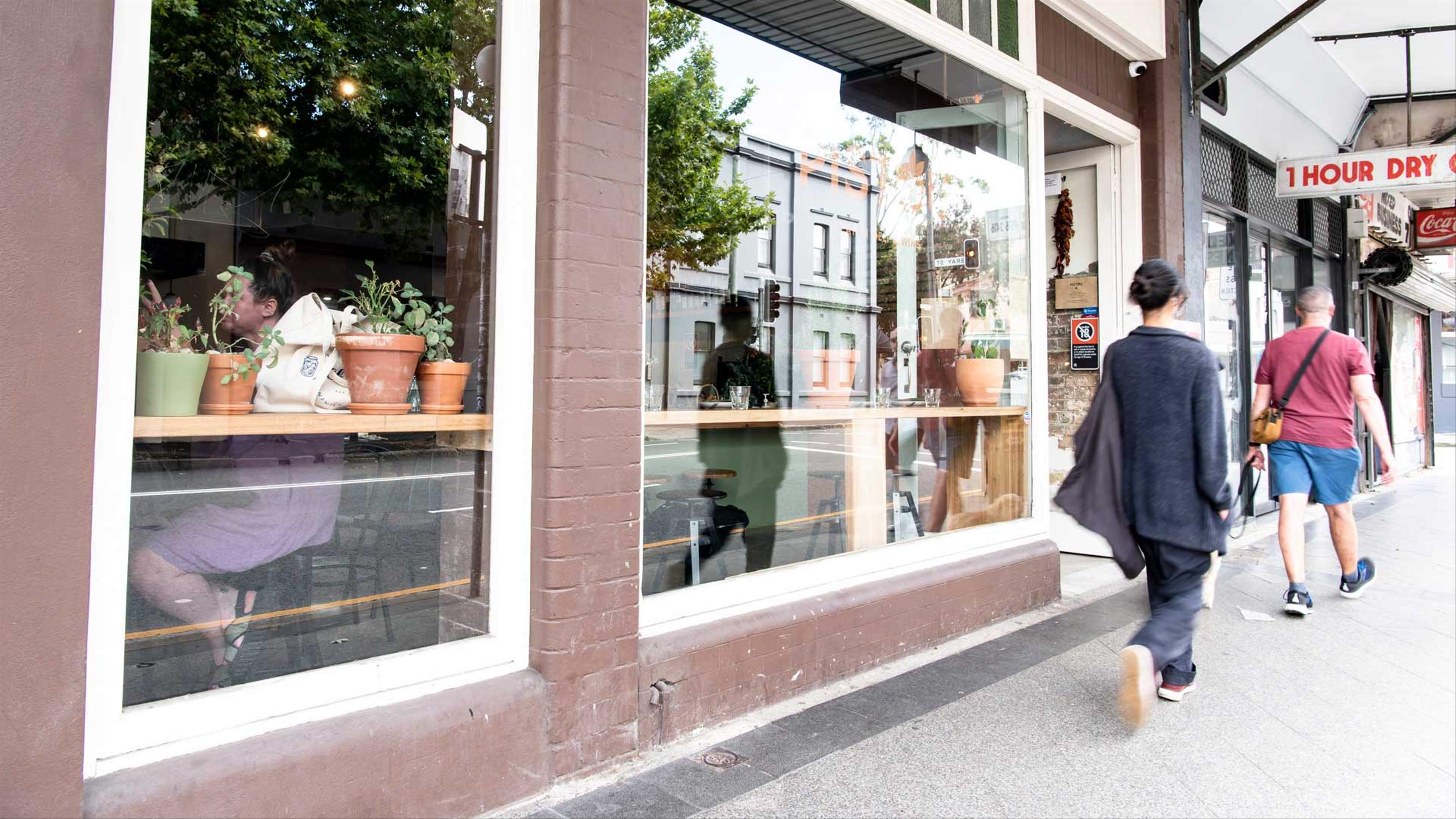 Pistou, Newtown Review