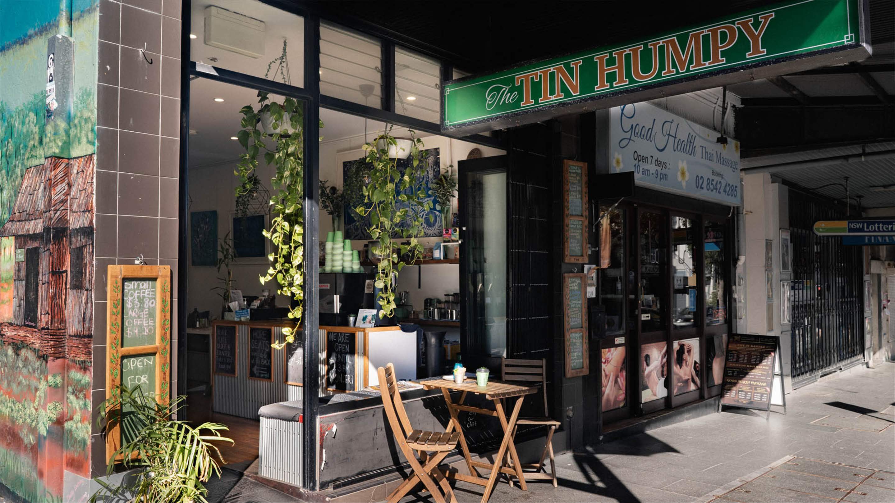 The Tin Humpy - CLOSED, Redfern Review