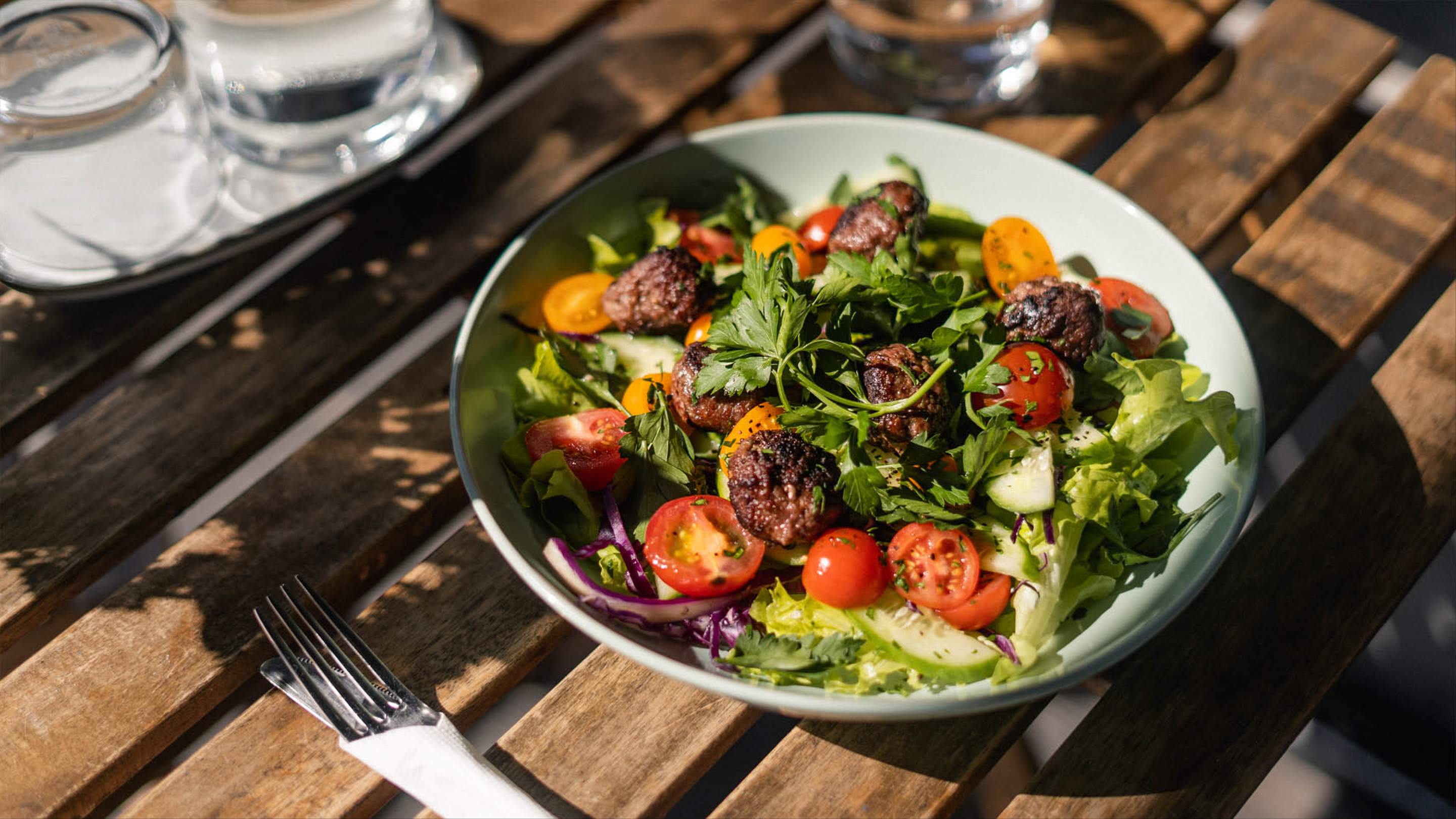 The Tin Humpy - CLOSED, Redfern Review