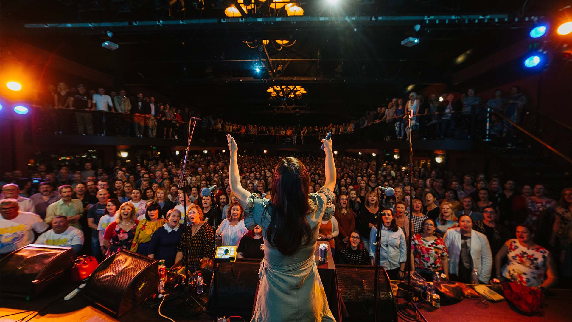 'Australia's Biggest Singalong' Is the New SBS Special Bringing Pub ...