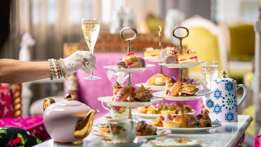 Yas Queen Victorian High Tea, Wellington