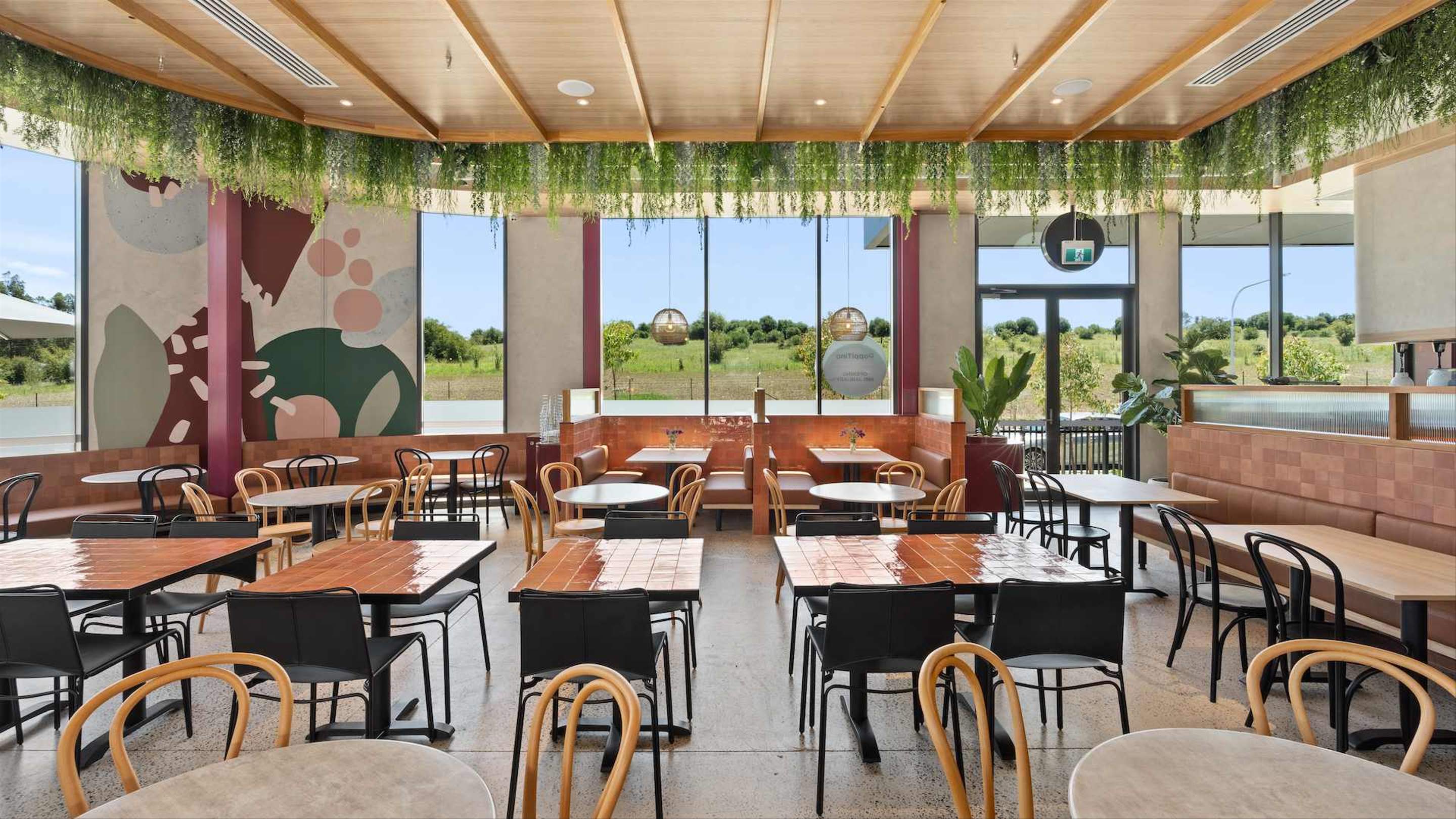 Poppi Tino, Kingswood Review